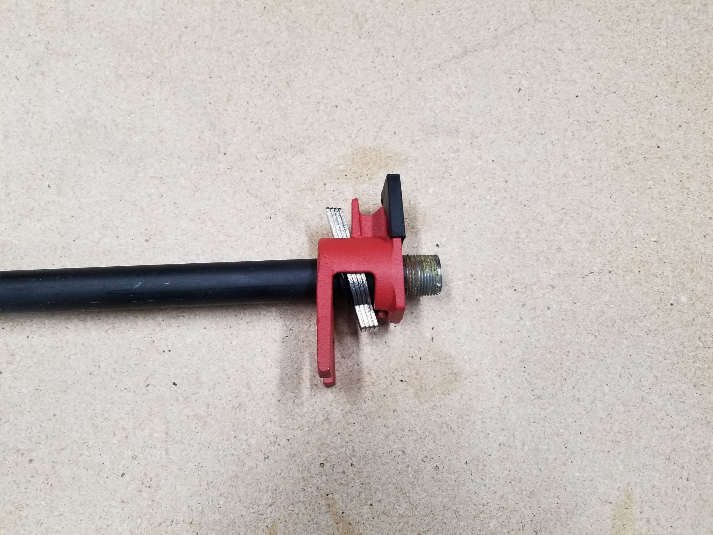 How to Assemble Pipe Clamps : 4 Steps - Instructables