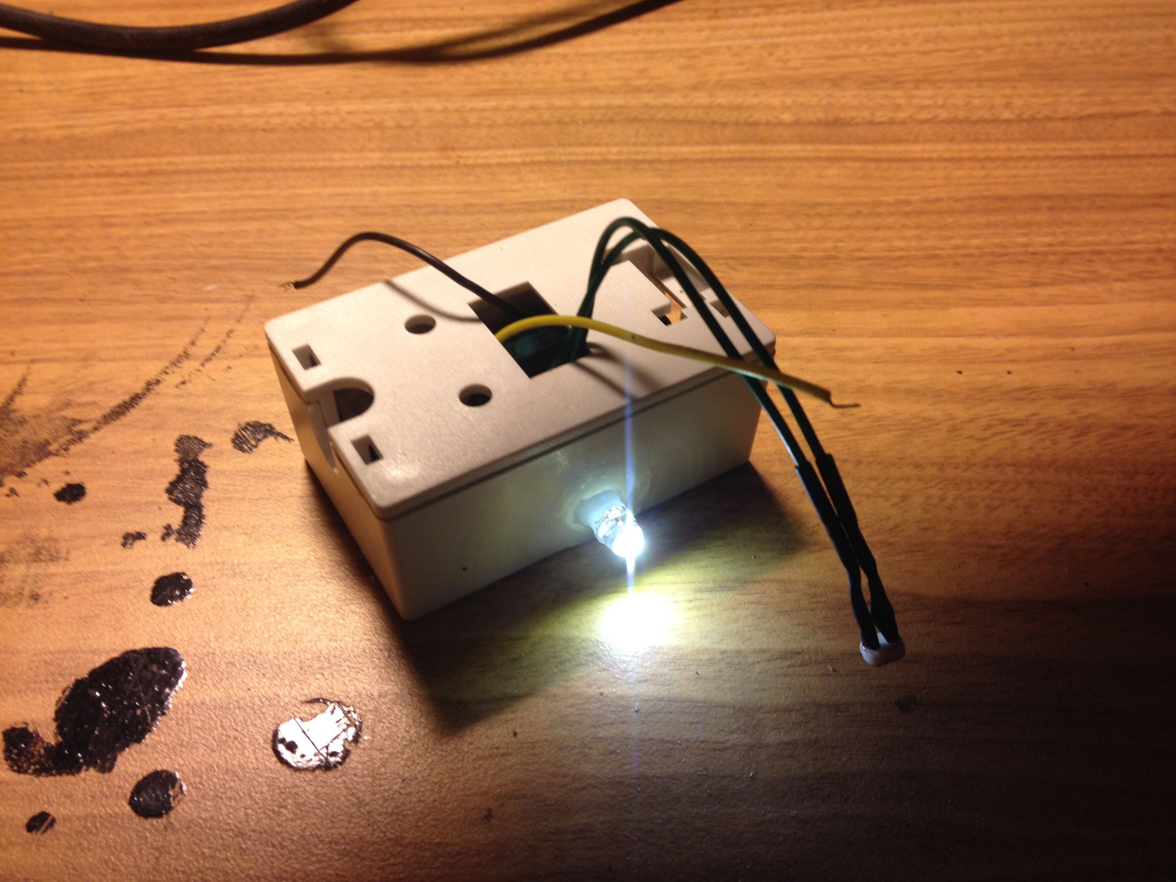 Solar-Powered Interior Mailbox Light : 9 Steps (with Pictures ...