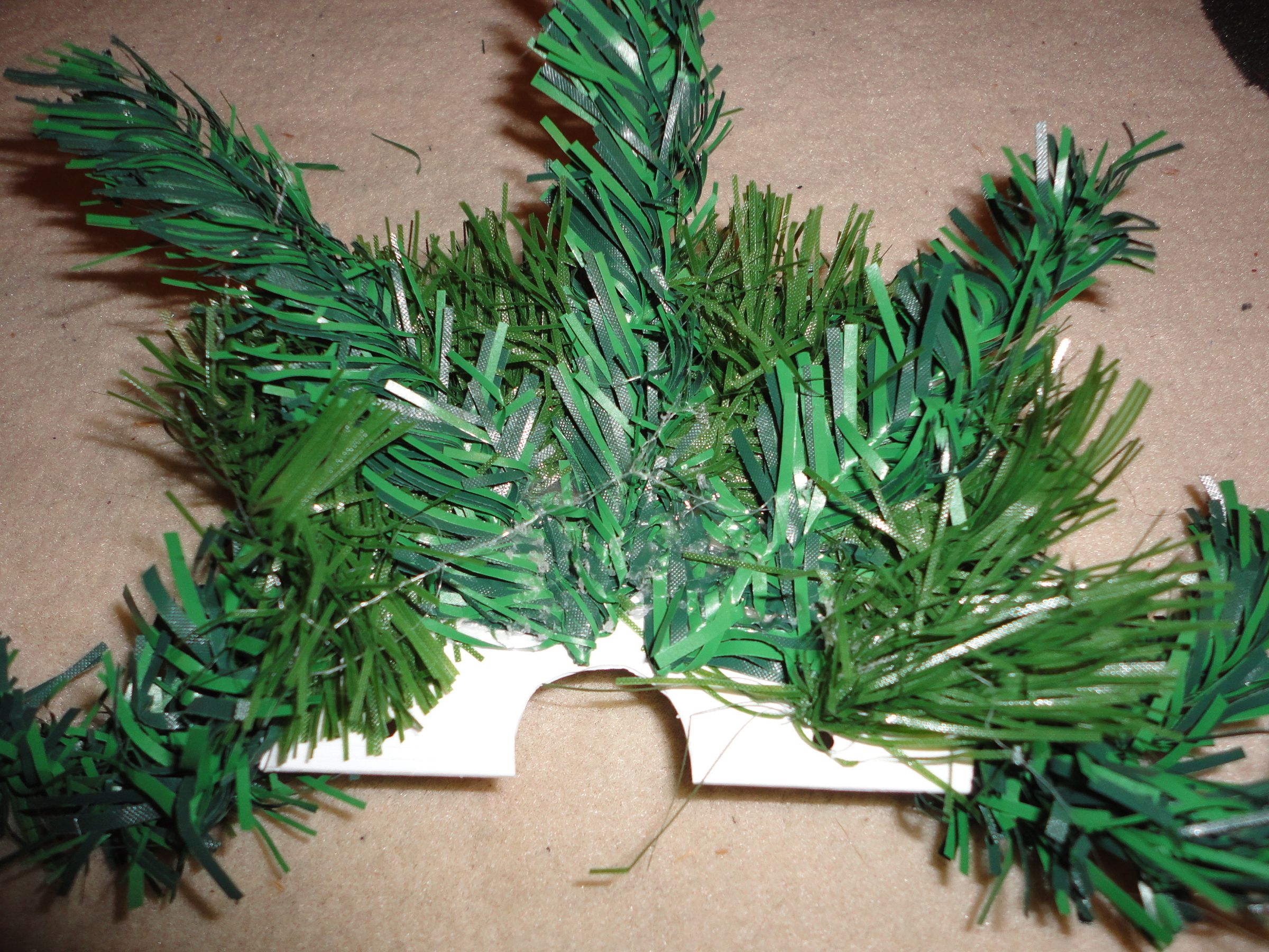 Animatronic Talking Christmas Tree - Part 1 : 15 Steps (with Pictures ...