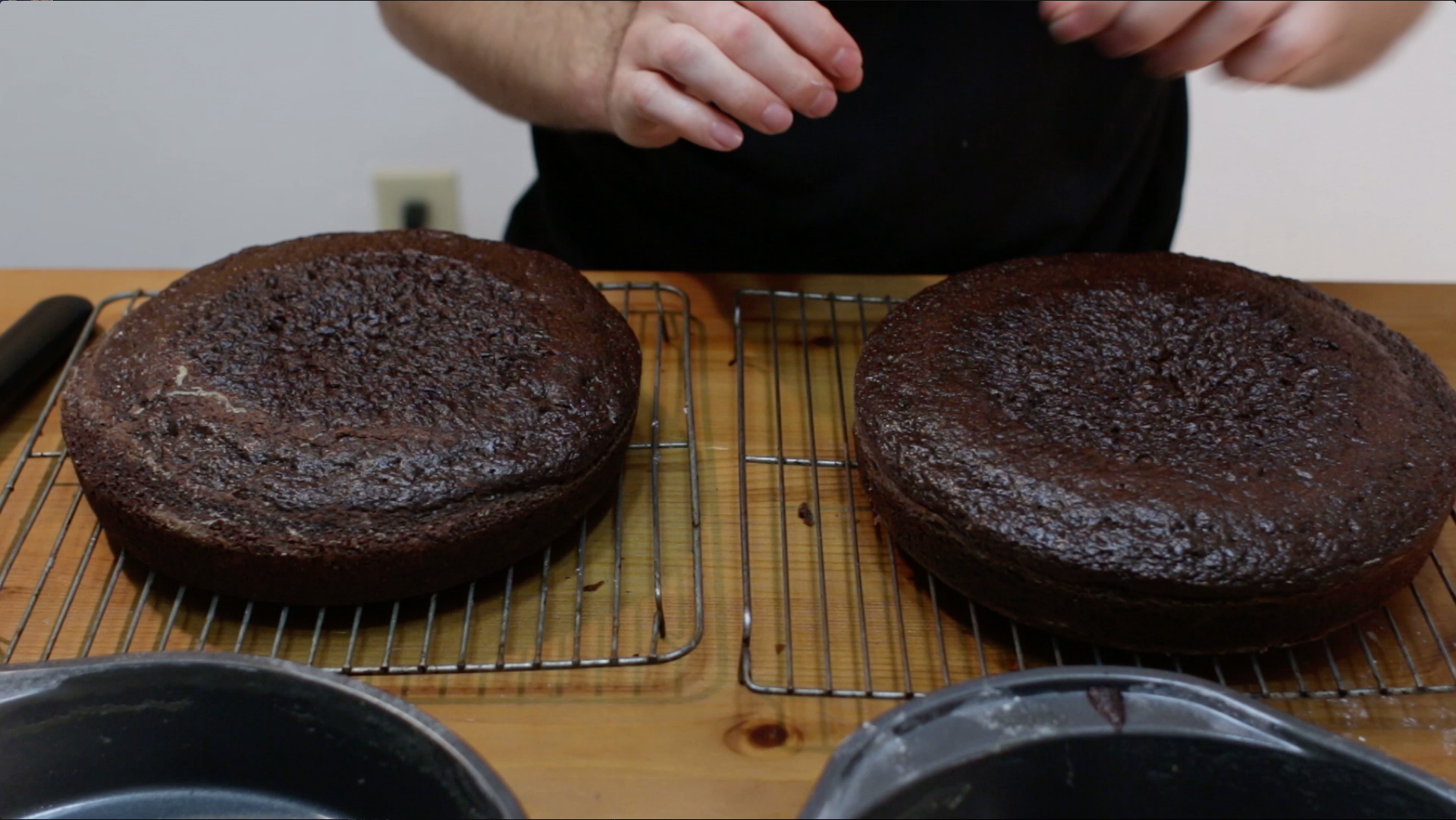 Easy Moist Chocolate Cake : 10 Steps (with Pictures) - Instructables