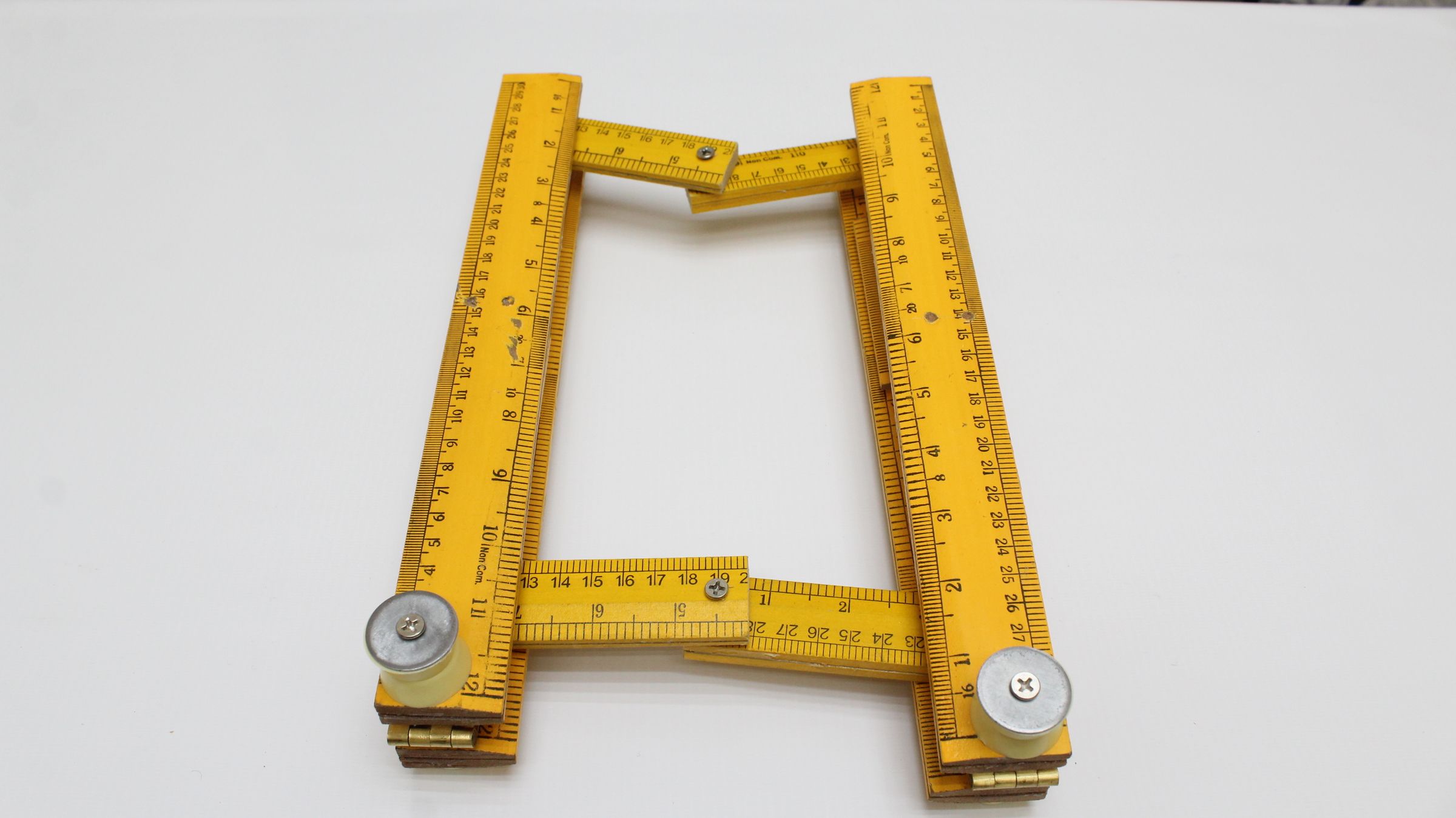 Foldable Laptop Stand - Using Wooden Rulers : 3 Steps (with Pictures ...