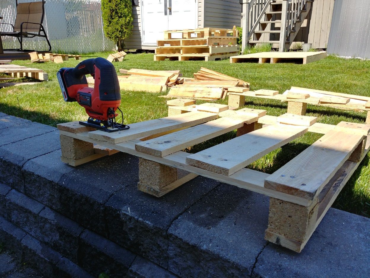 How to Make a Tool Cabinet Workbench Using Reclaimed Wood for Under 100 ...