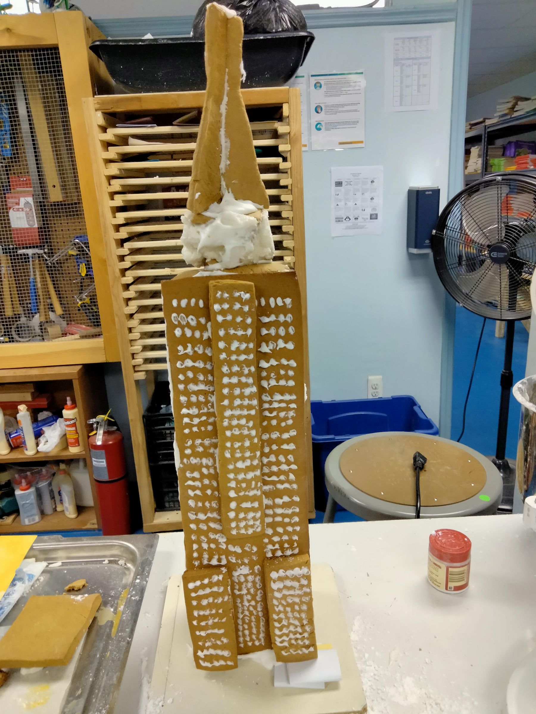 Gingerbread Empire State Building : 8 Steps - Instructables