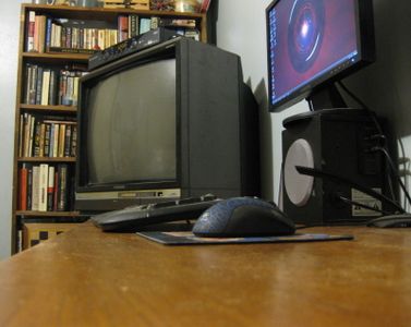 Low-Budget Desk/TV Stand/Workbench : 4 Steps - Instructables