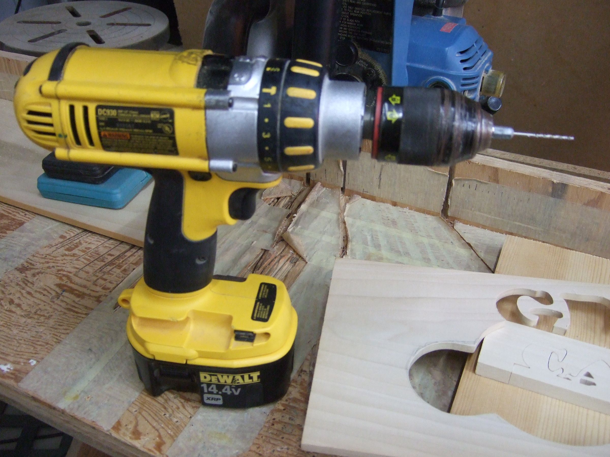 Creating Wooden Name Signs : 8 Steps (with Pictures) - Instructables