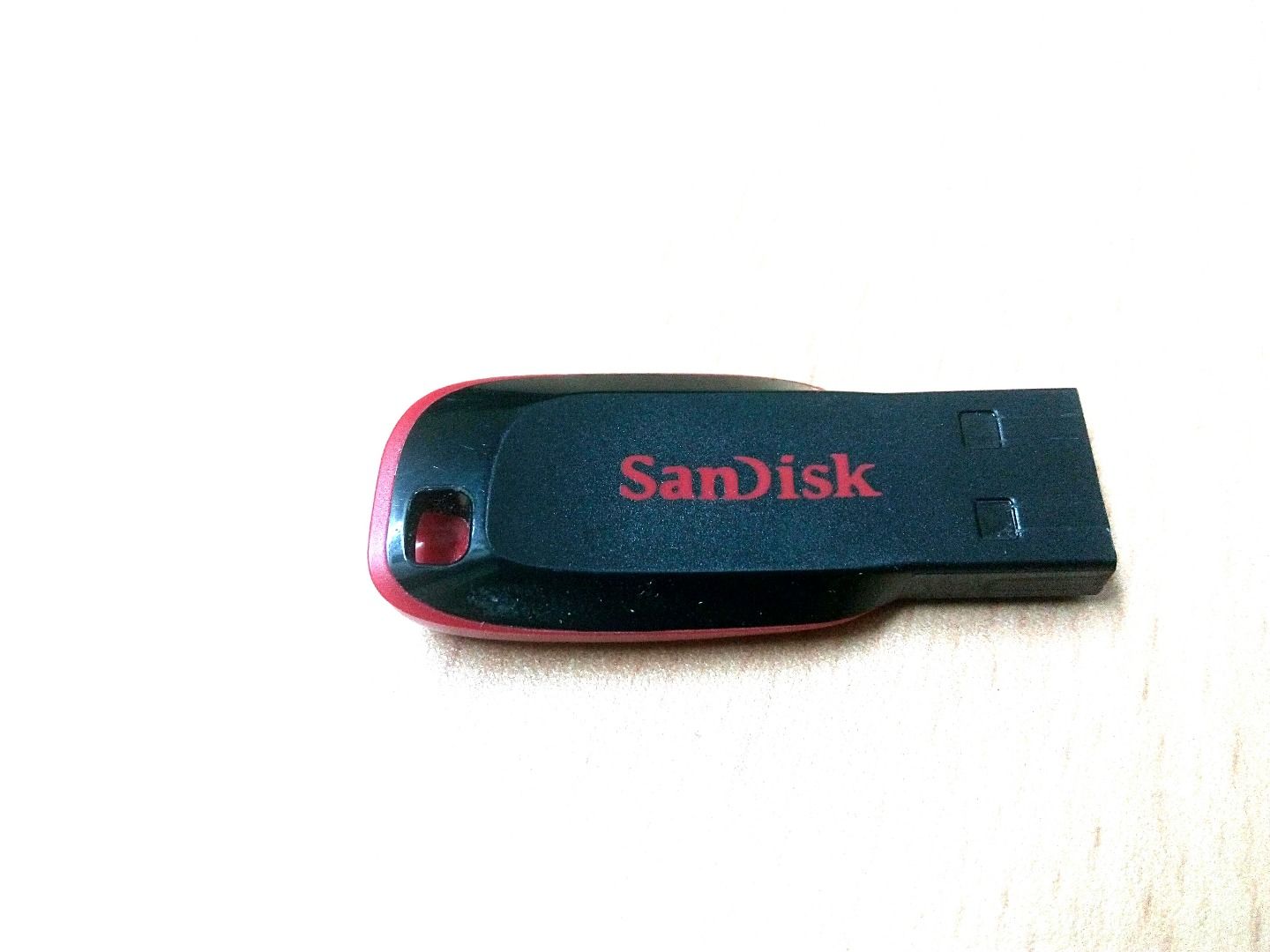 Why Actual Memory of Pen Drive Is Less Than Specified Memory? : 3 Steps ...