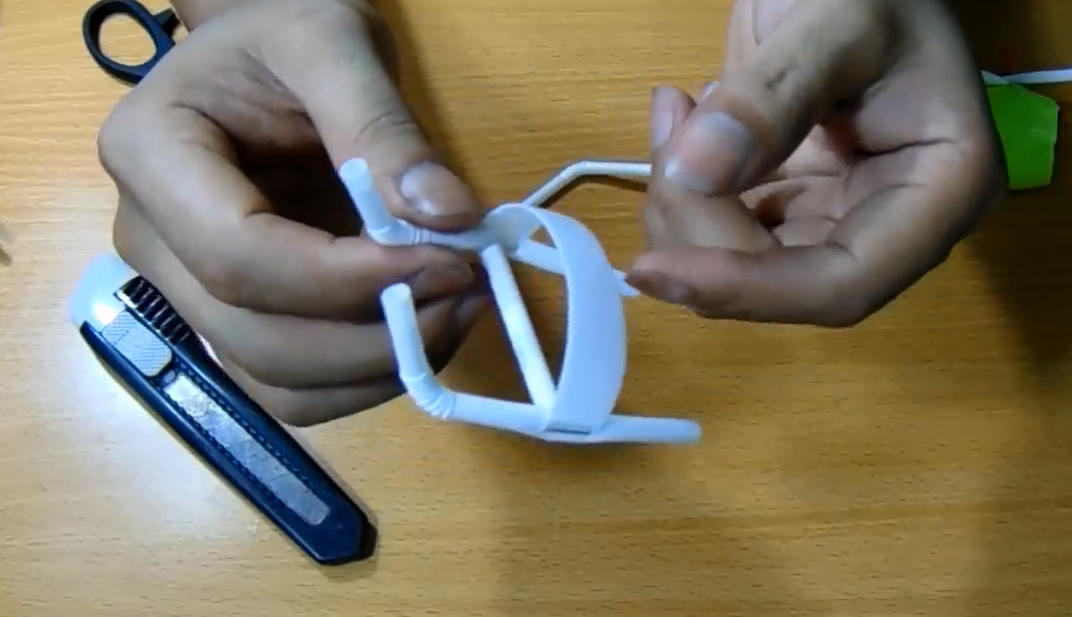 Helicopter From Straw : 4 Steps - Instructables