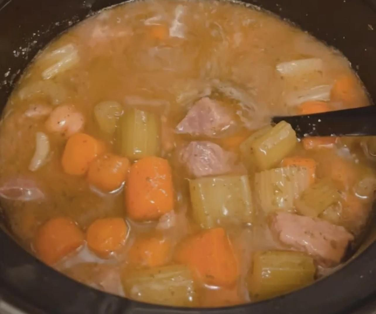 Moo Moo Stew : 4 Steps - Instructables