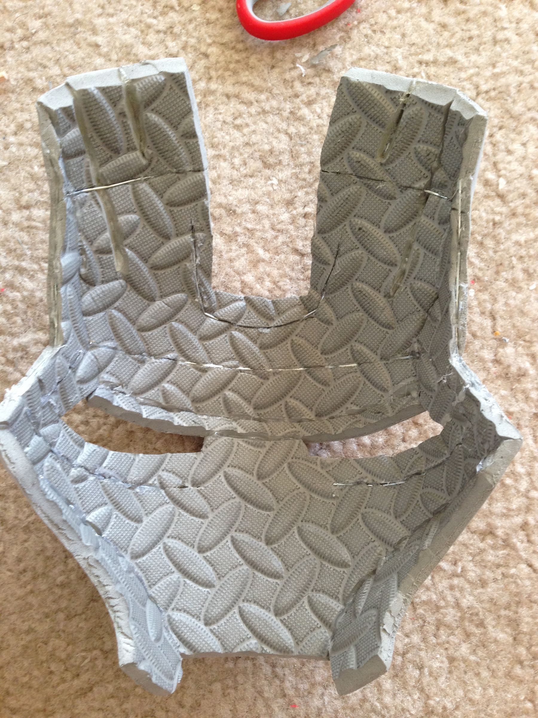 Bending, Shaping and Strengthening Foam Armor (Cheap and Easy Method ...