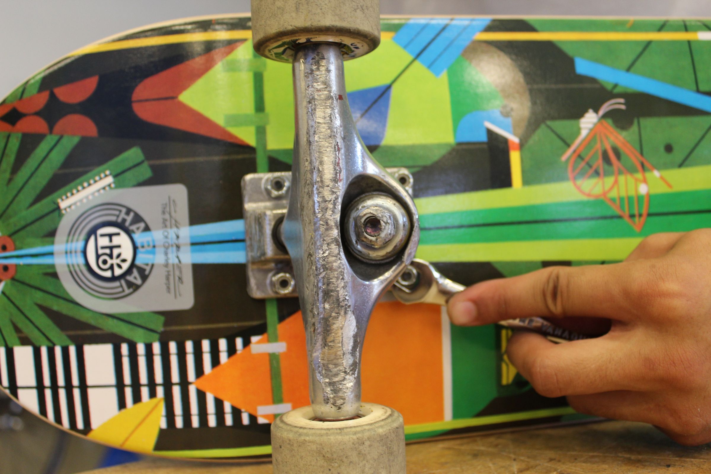 How to Assemble a Skateboard : 3 Steps (with Pictures) - Instructables