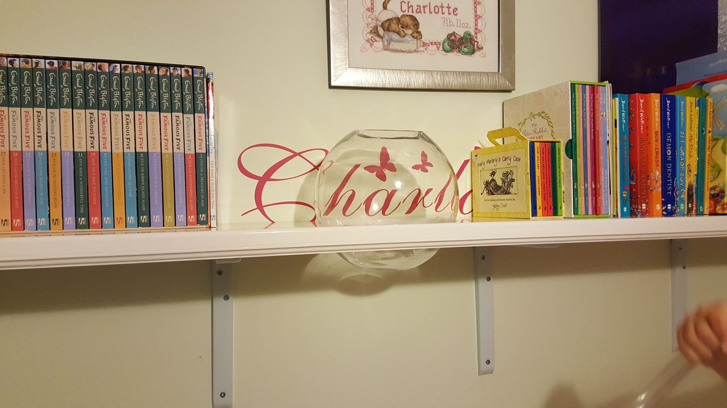 FiSHELF - the Fish Bowl Book Shelf : 7 Steps (with Pictures ...
