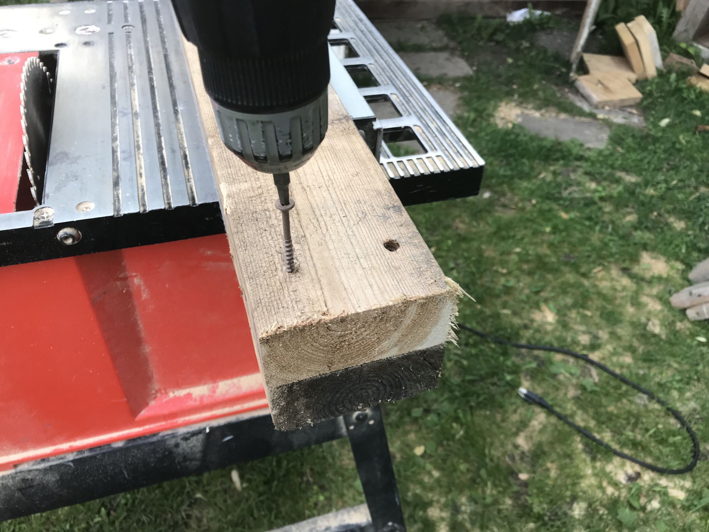 Building a Workbench Out of Pallets : 5 Steps (with Pictures ...