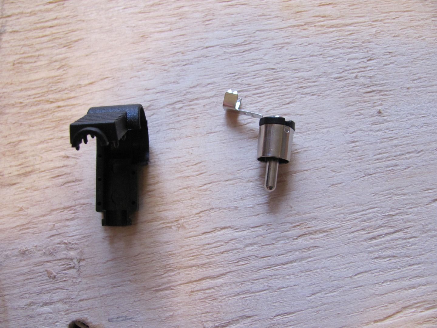 How to Build a Model Rocket Launch Controller With a Removable Key : 17 ...