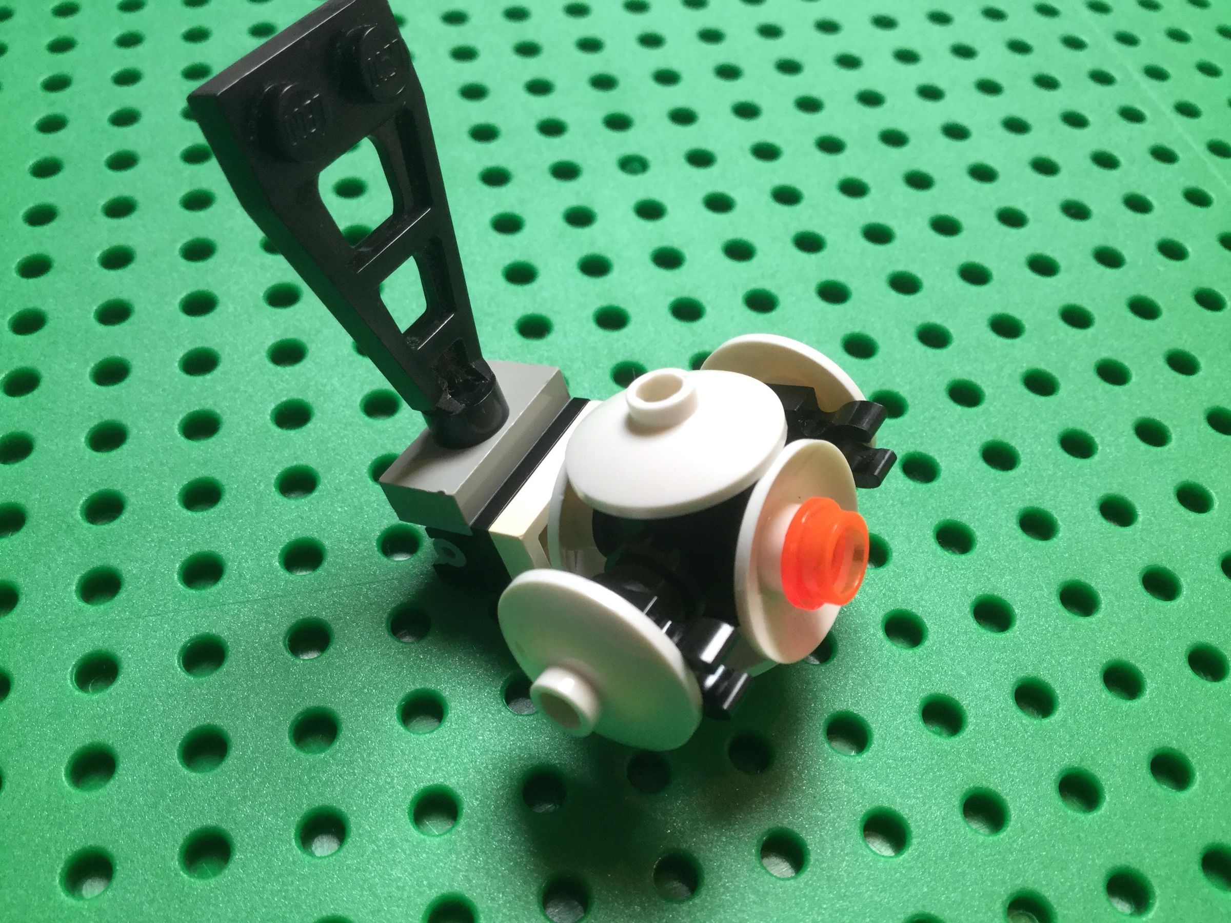 Lego Portal - Turret Core : 5 Steps - Instructables