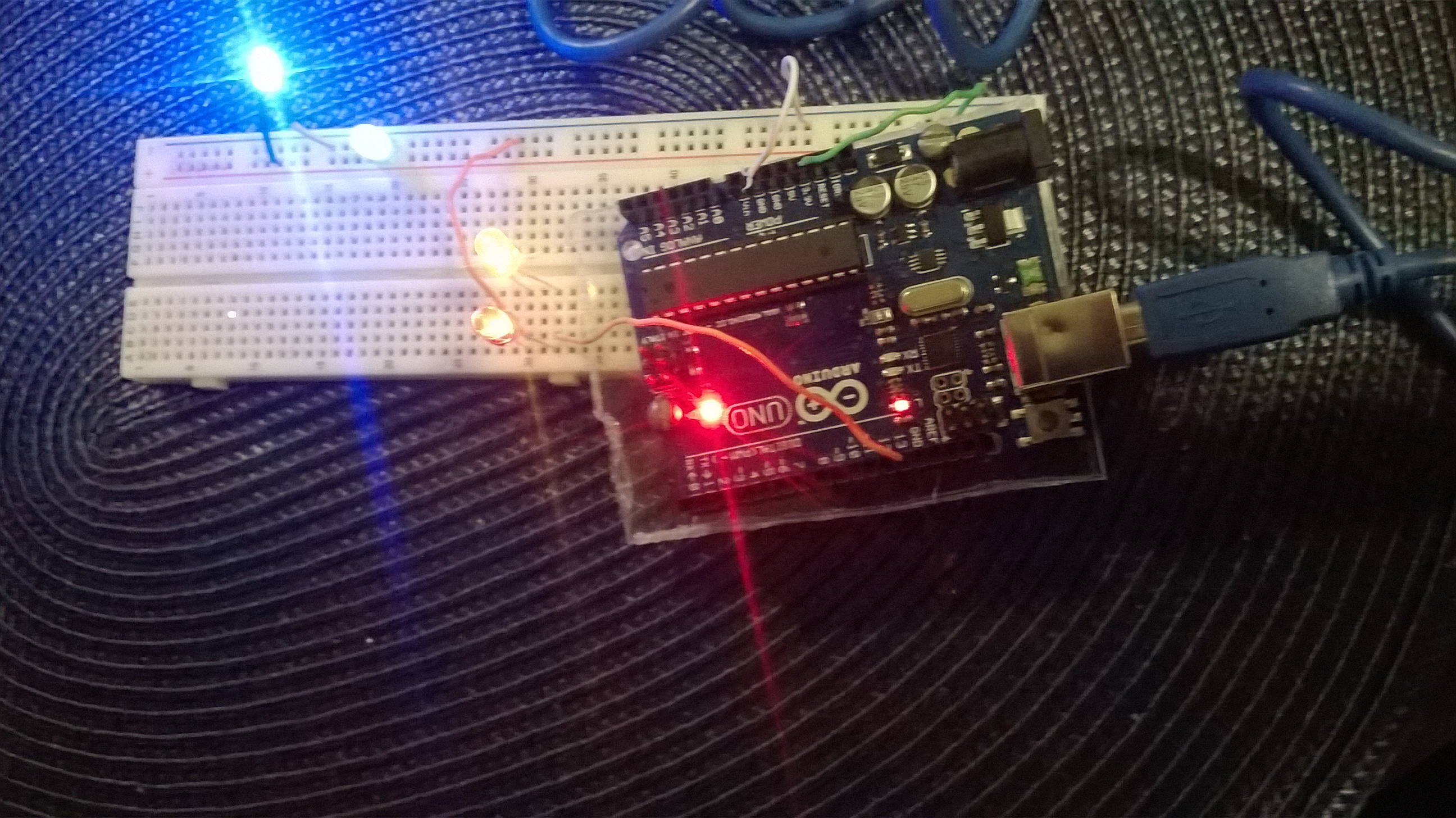 ARDUINO STROBE WITH ARDUINO UNO VERSION 1 : 7 Steps - Instructables