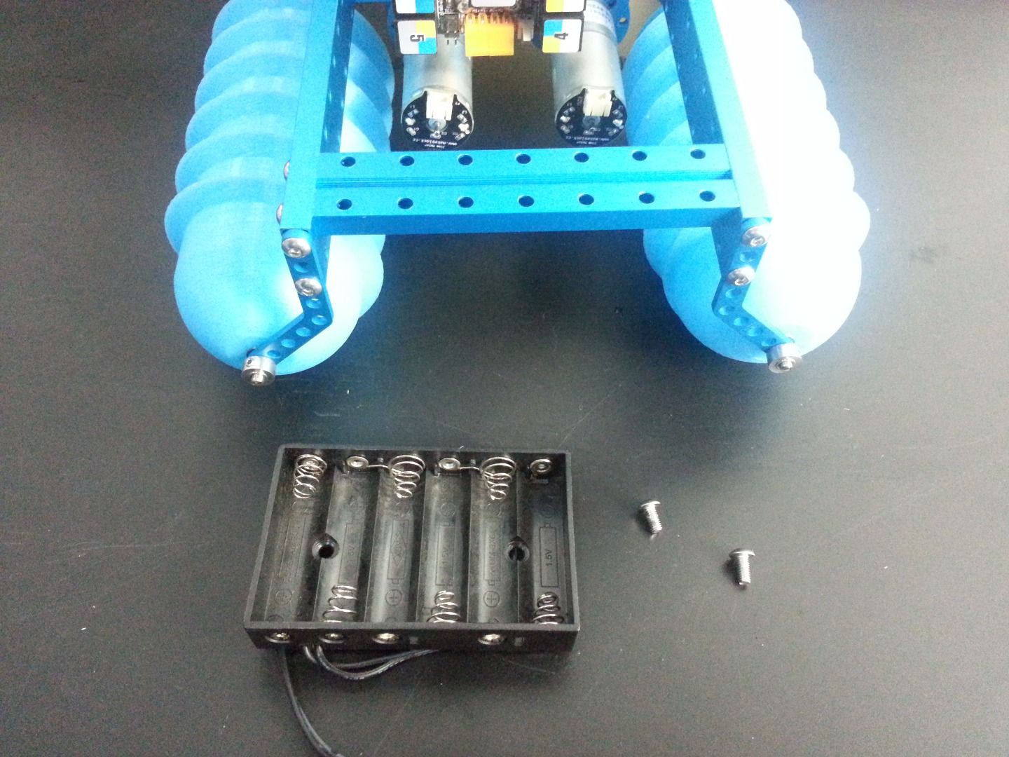 How to Build a Screw-Propelled Vehicles : 8 Steps (with Pictures ...