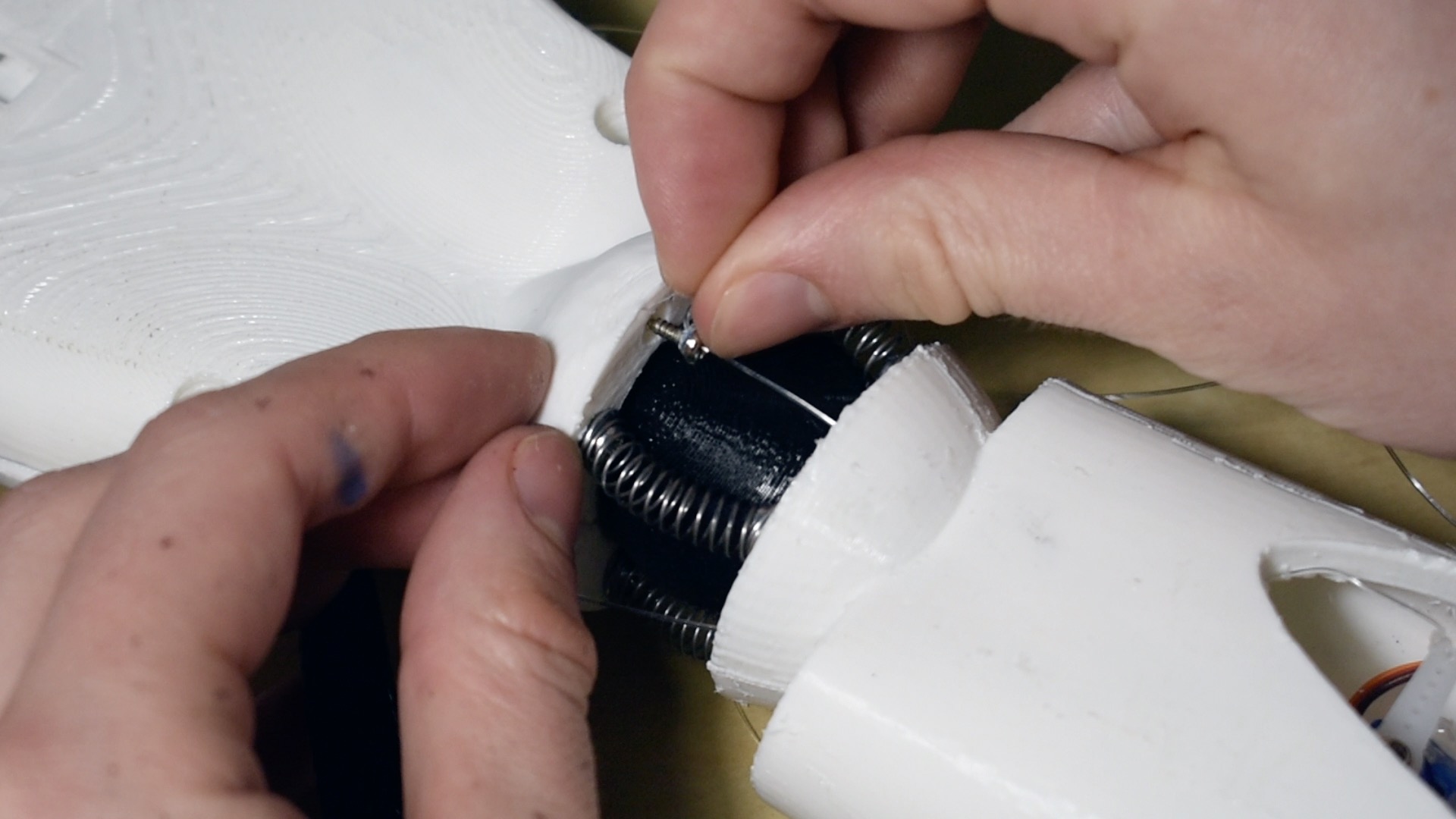 Robotic Arm 3D Printed (DIY Initial Prosthetic Prototype) : 12 Steps ...