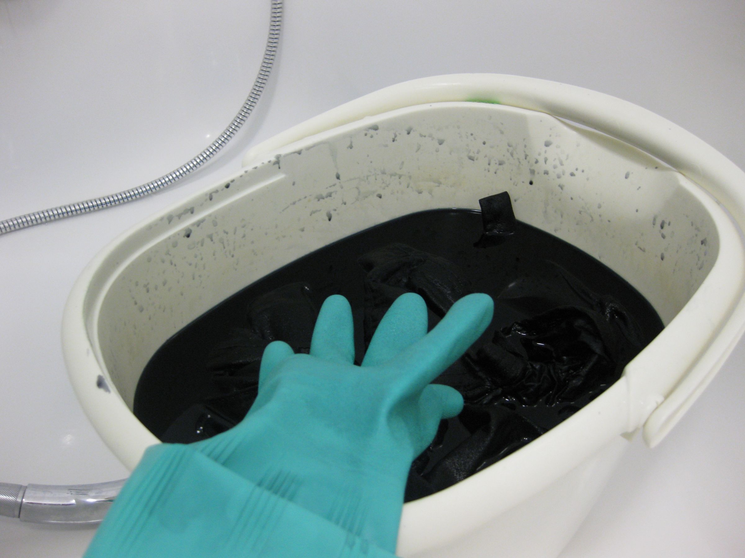 How to Make Two Daft Punk Outfits With Helmets : 5 Steps (with Pictures ...