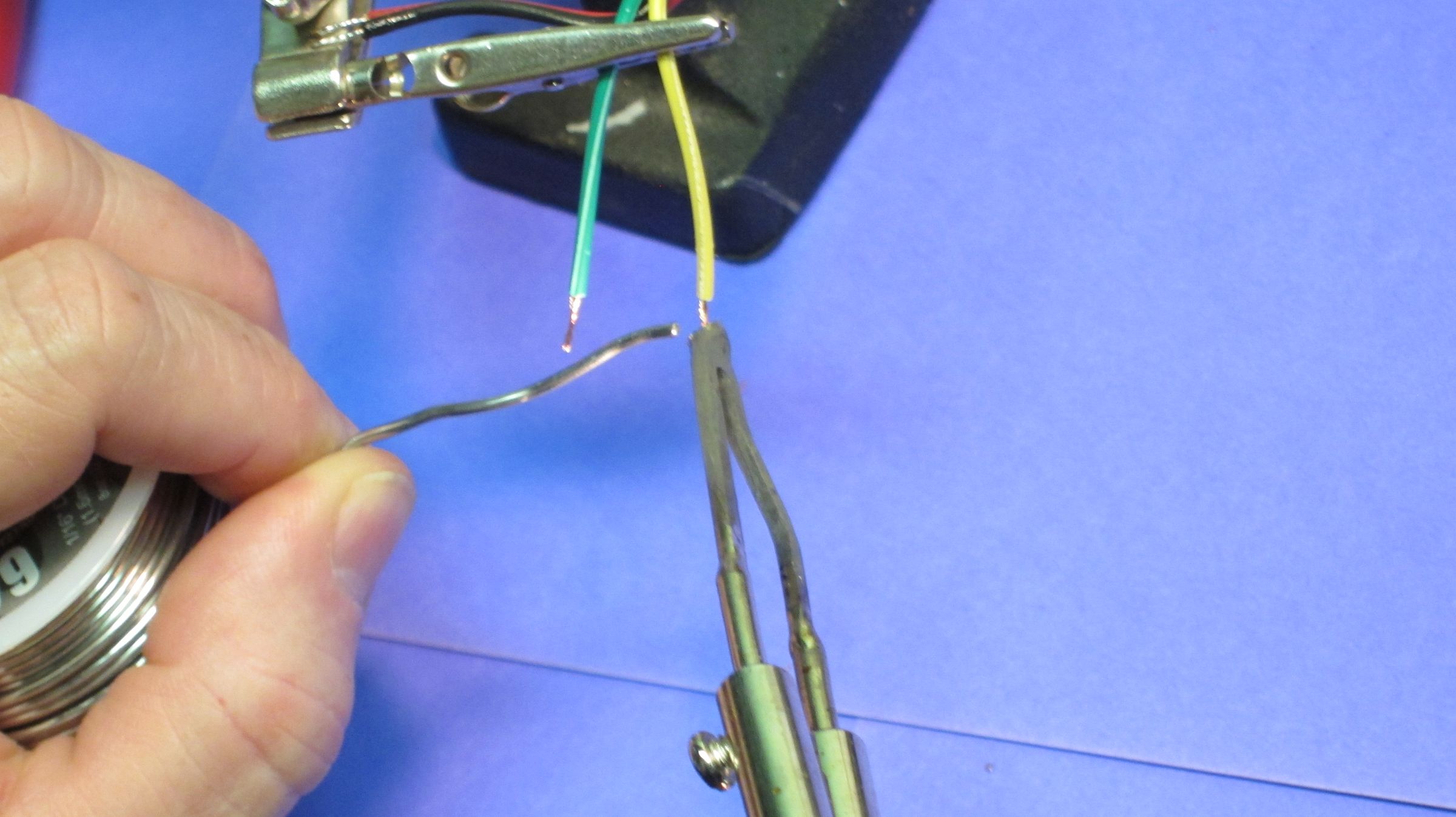 FTC - Encoder Cables for AndyMark NeveRest Motors : 9 Steps - Instructables