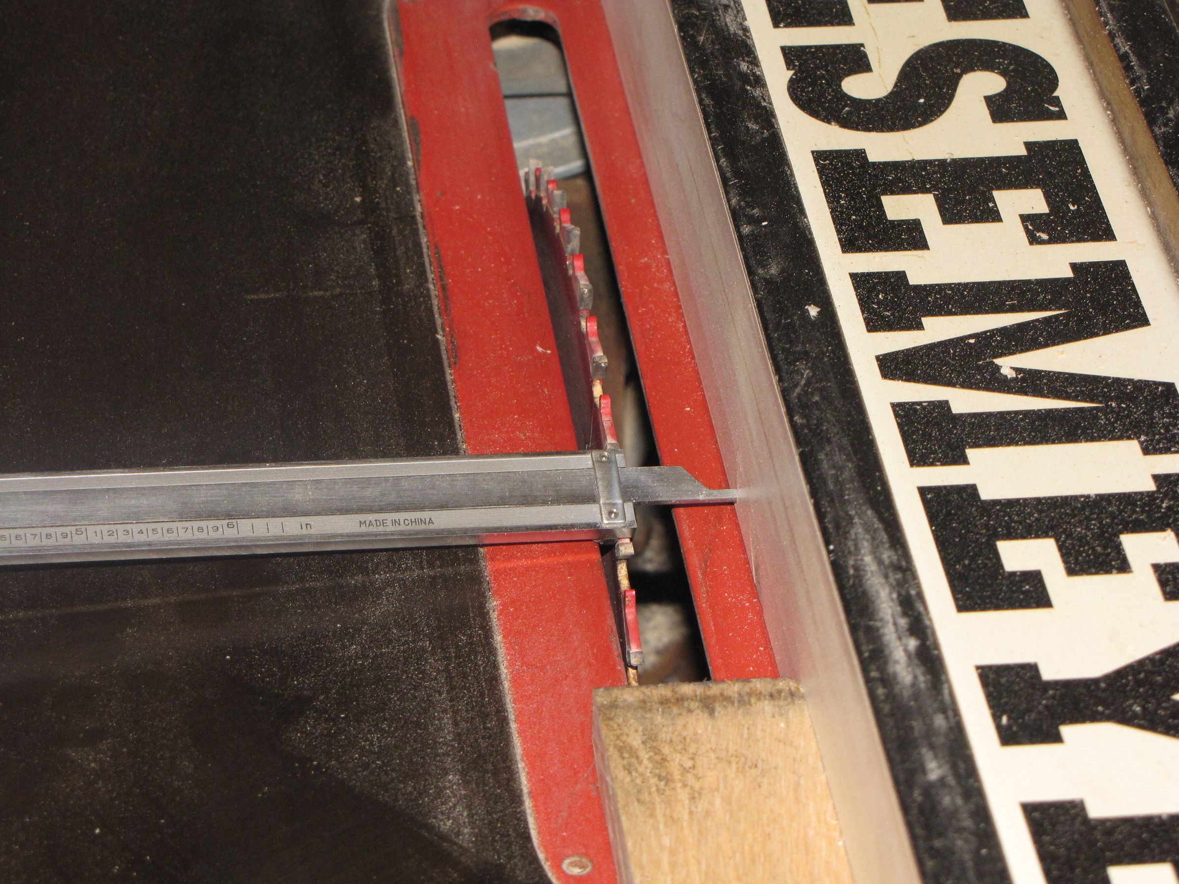Circle Cutting Jig for Table Saw : 10 Steps (with Pictures) - Instructables
