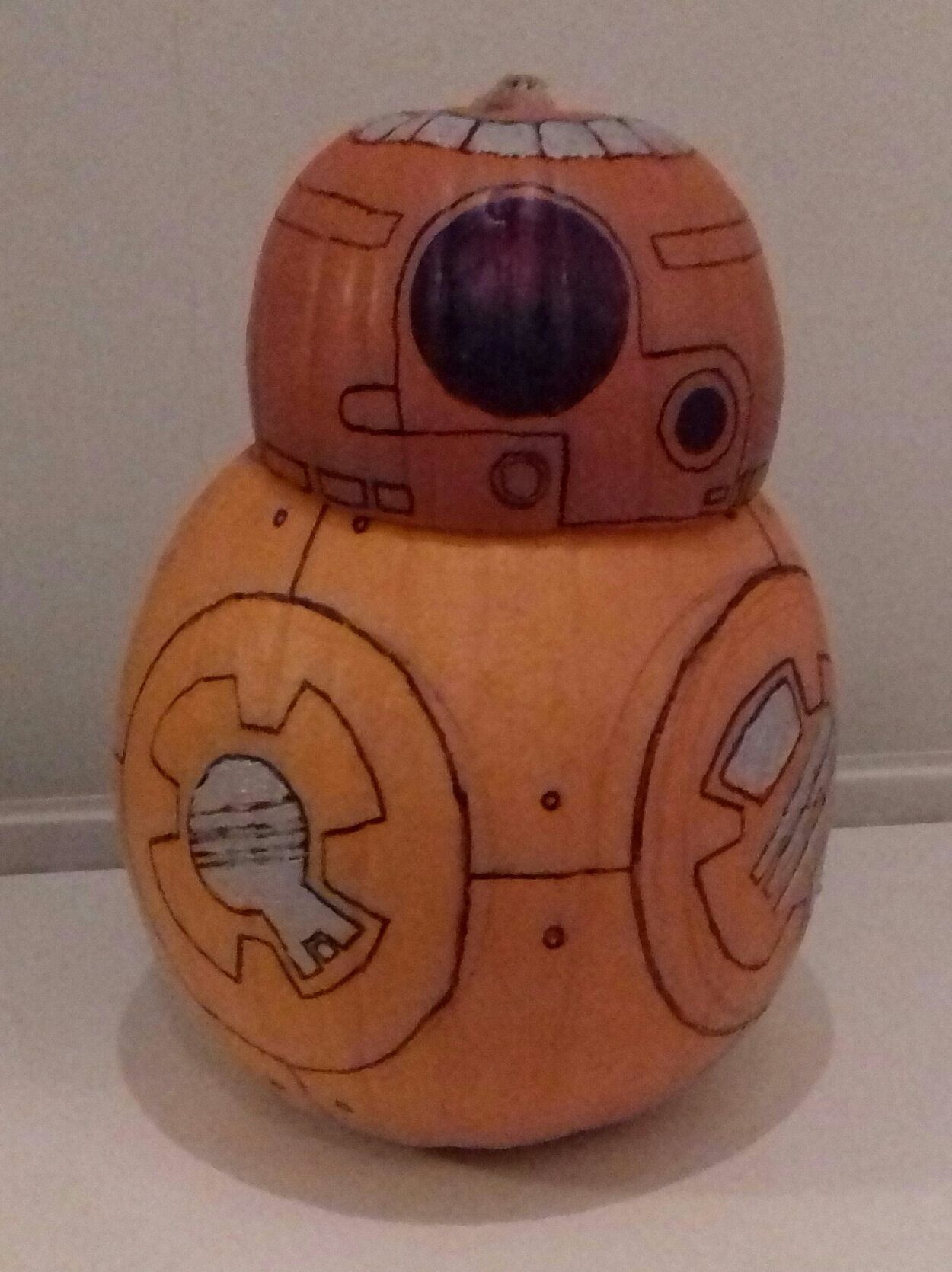 BB-8 Pumpkin... Aka the Rise of Skywalker Is Coming! : 3 Steps (with ...