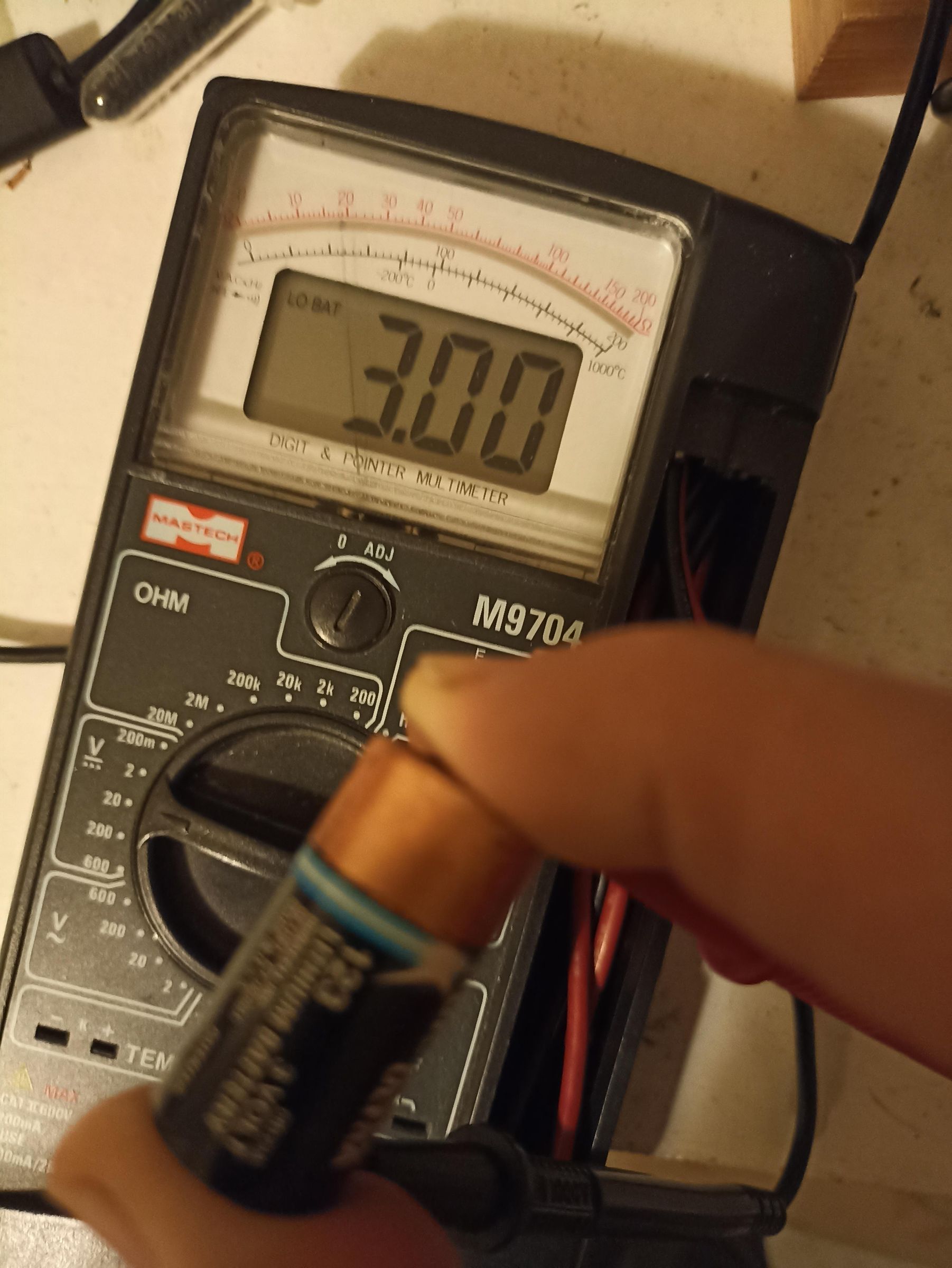 Replacing a 40 Pin COB With a 44 Pin QFP : 3 Steps (with Pictures ...
