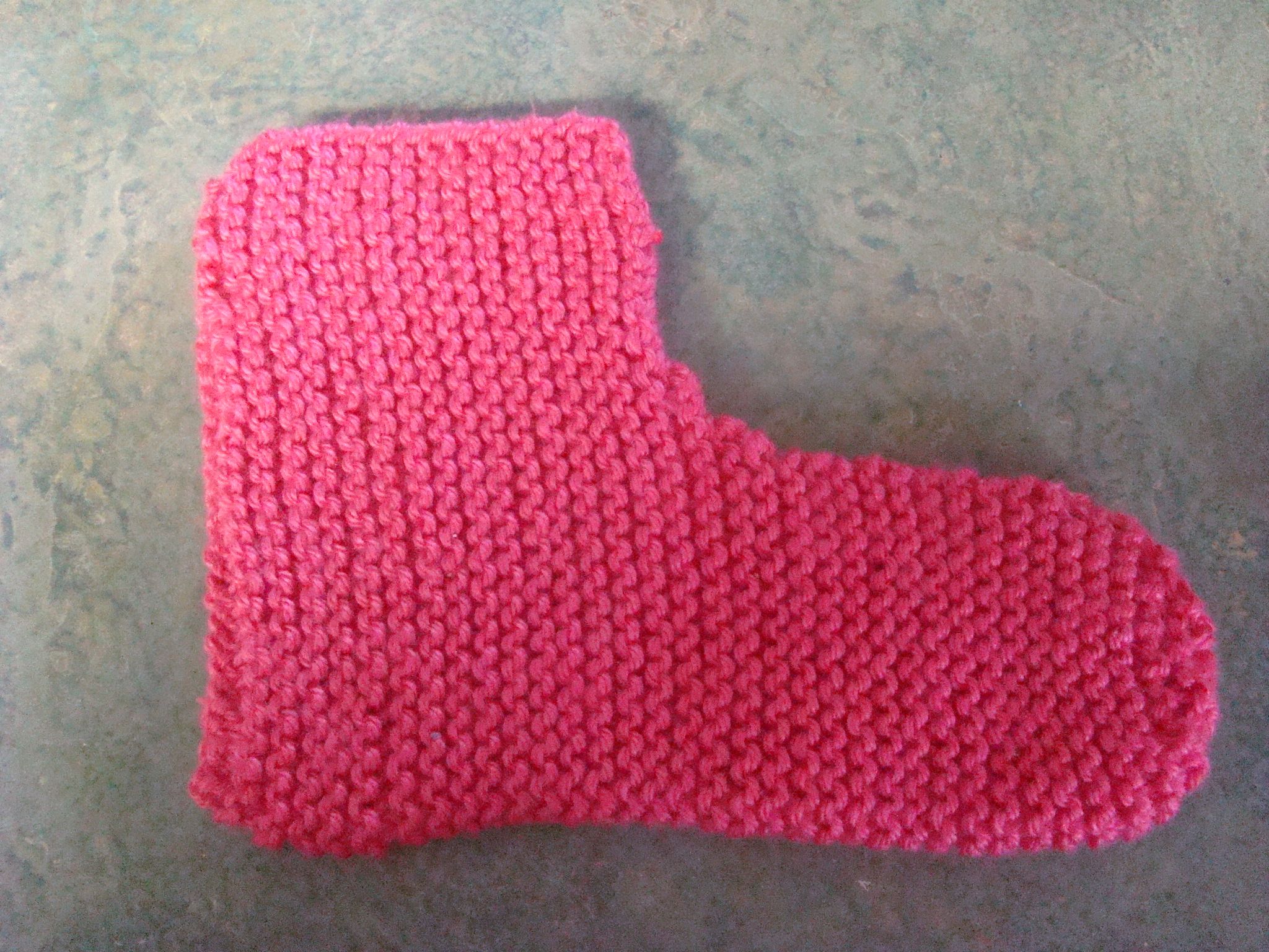 Kids Knitted Slippers : 17 Steps (with Pictures) - Instructables