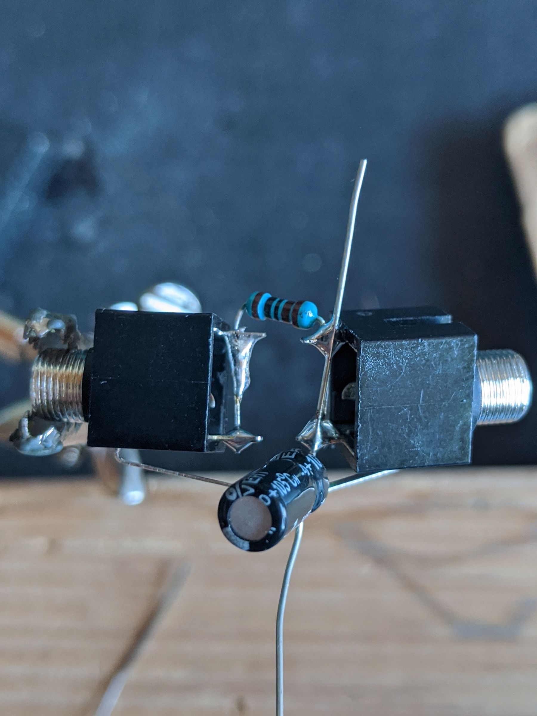 Passive Low Pass Filter for Audio Circuits (Free-Form RC Filter) : 6 ...