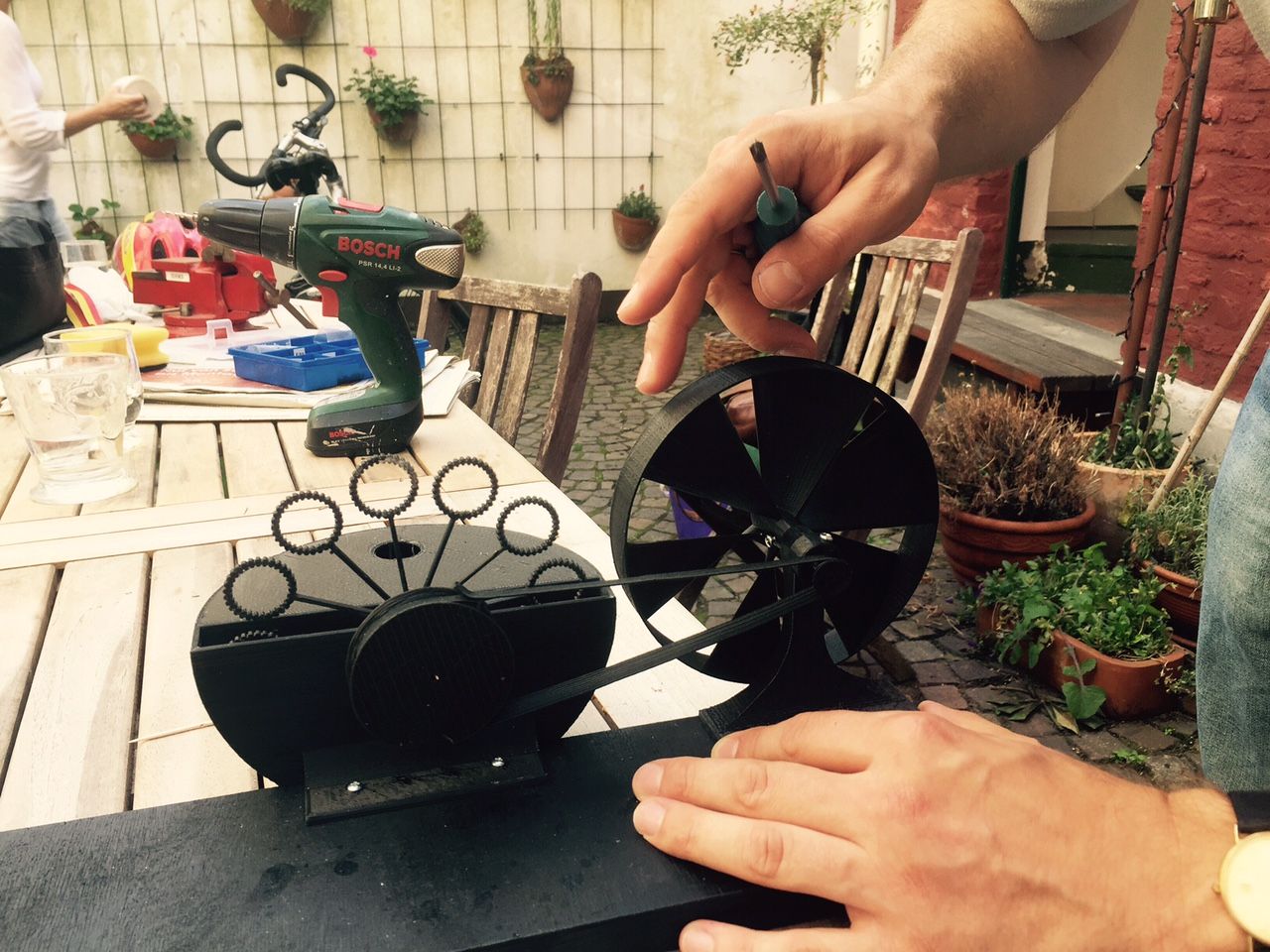 The Bicycle Bubble Machine : 8 Steps (with Pictures) - Instructables