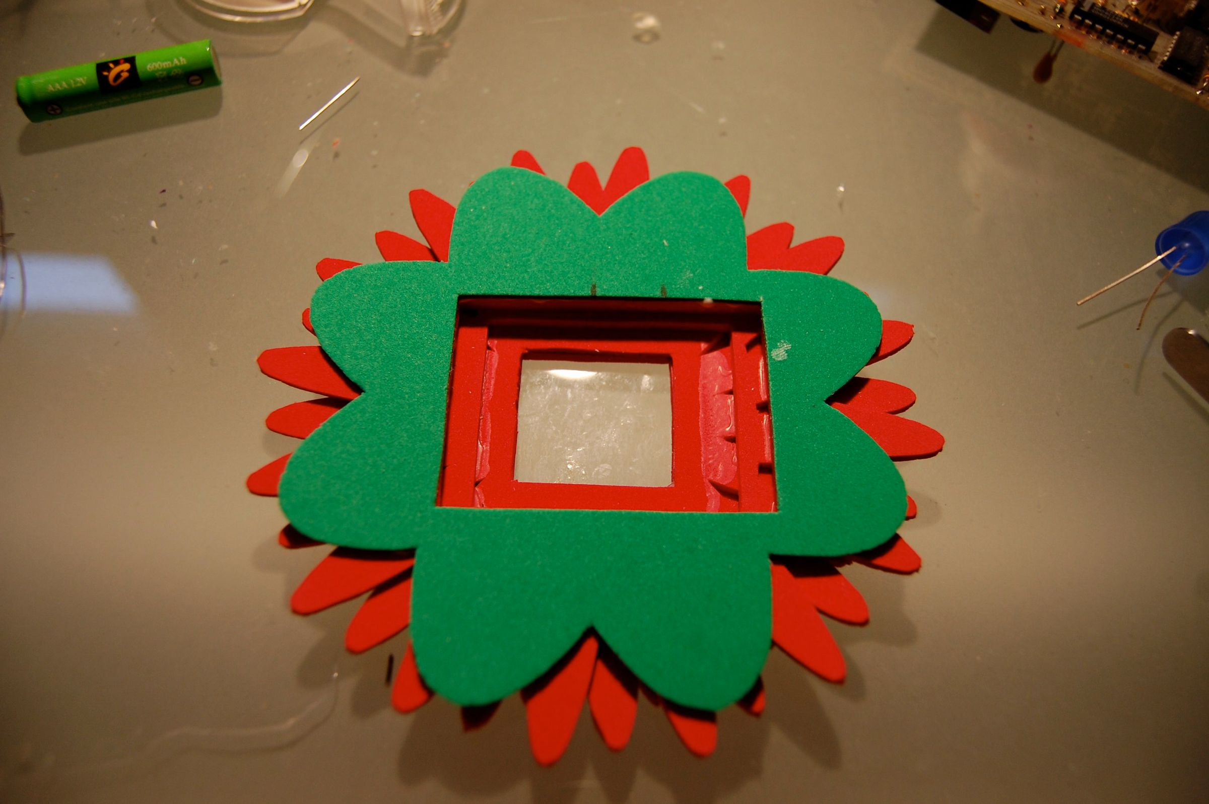 Solar Powered Digital Picture Frame : 11 Steps (with Pictures ...