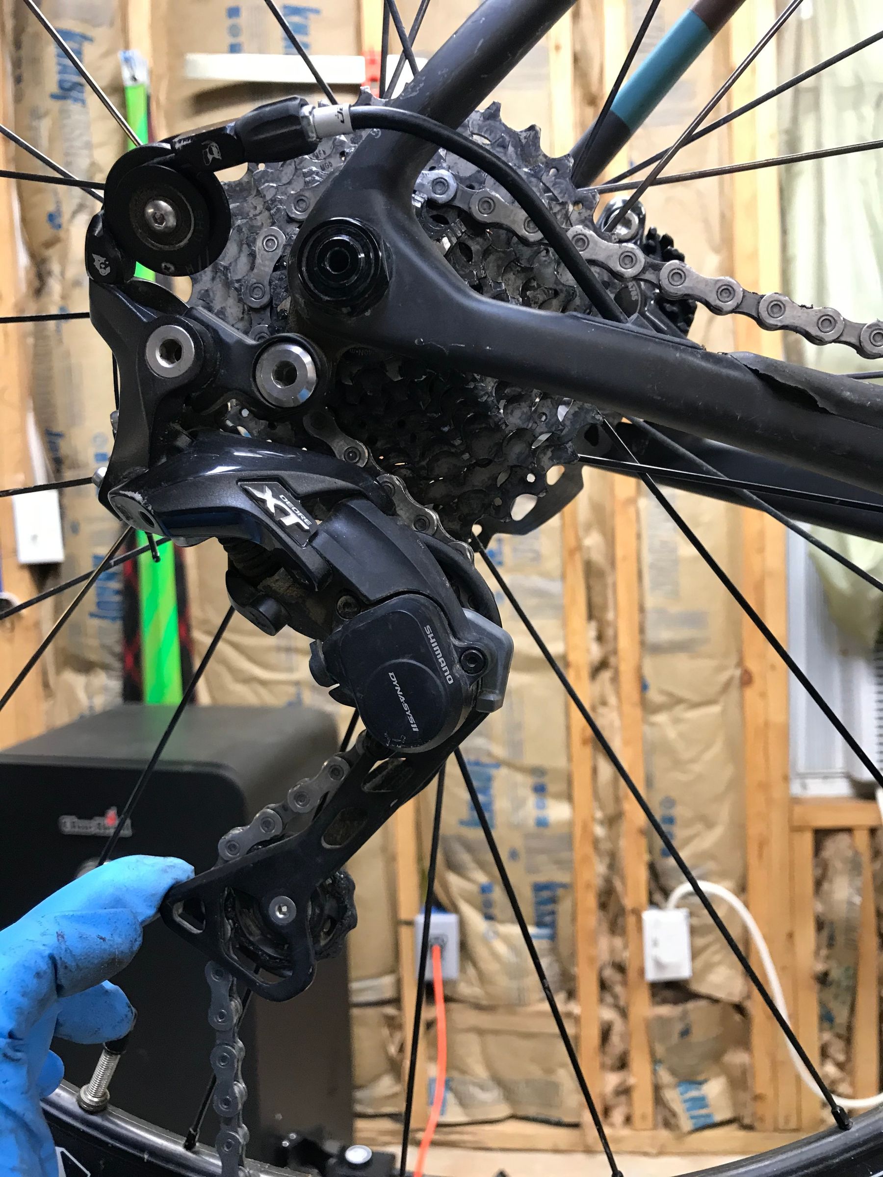 How to Service a Bicycle Chain : 9 Steps (with Pictures) - Instructables