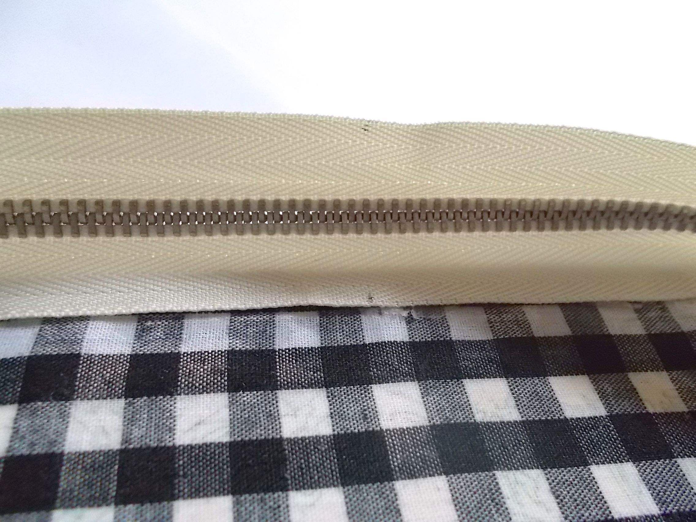 Vintage Book to Wallet : 16 Steps (with Pictures) - Instructables