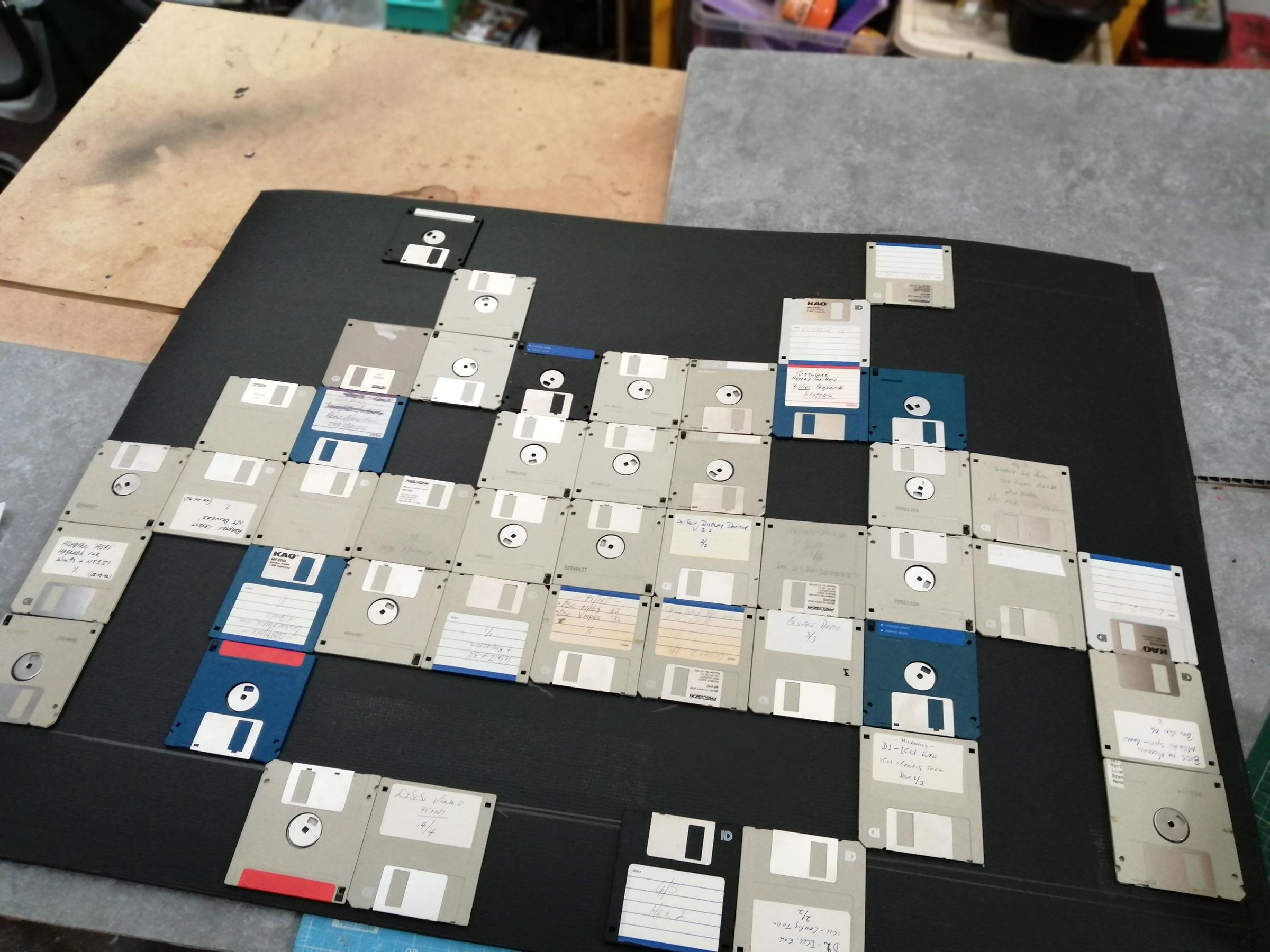 Floppy Disc Space Invader Wall Deco : 5 Steps (with Pictures ...