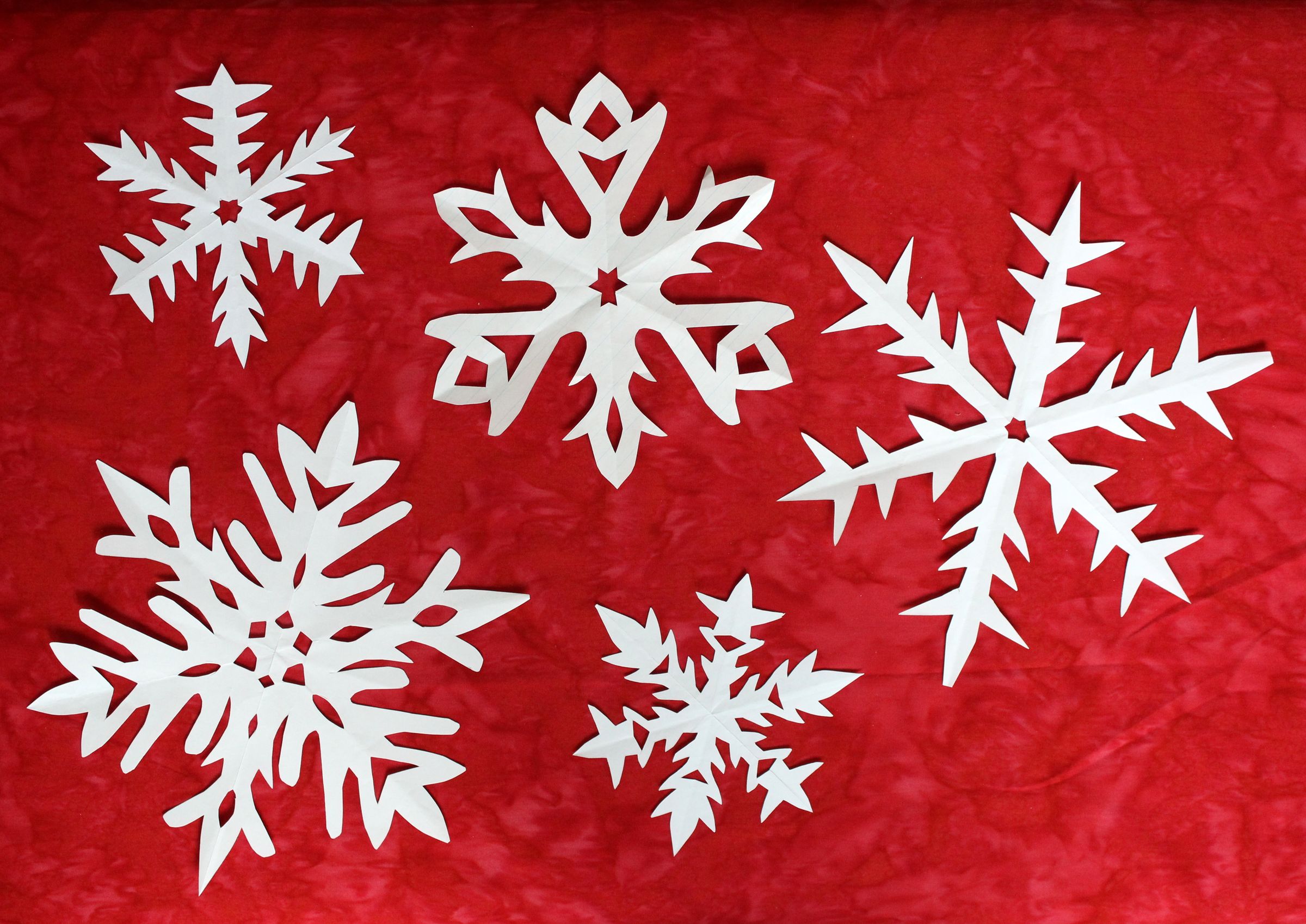 Perfect Paper Snowflakes : 6 Steps (with Pictures) - Instructables