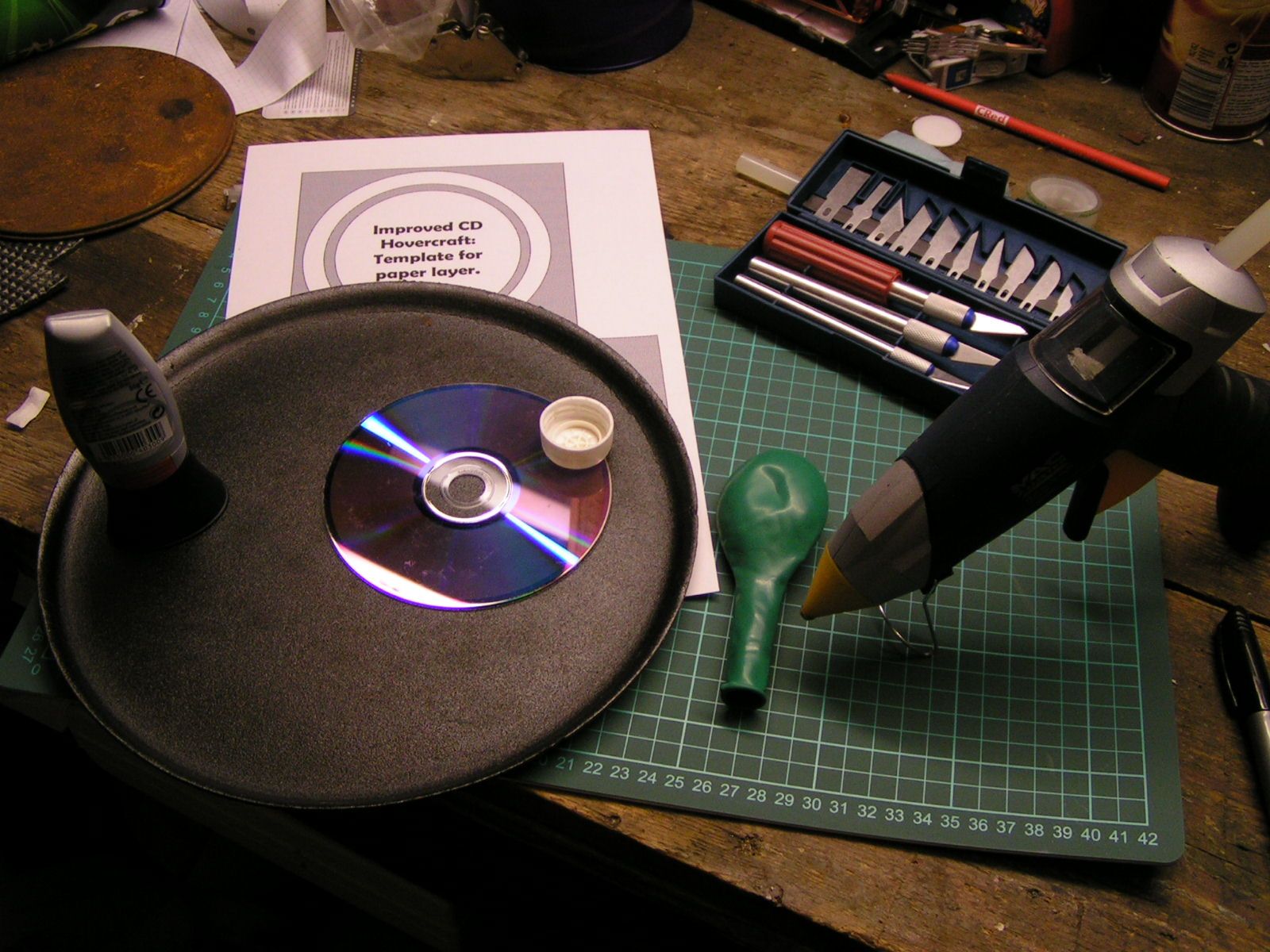 Launch It: the Improved CD Hovercraft. : 6 Steps - Instructables