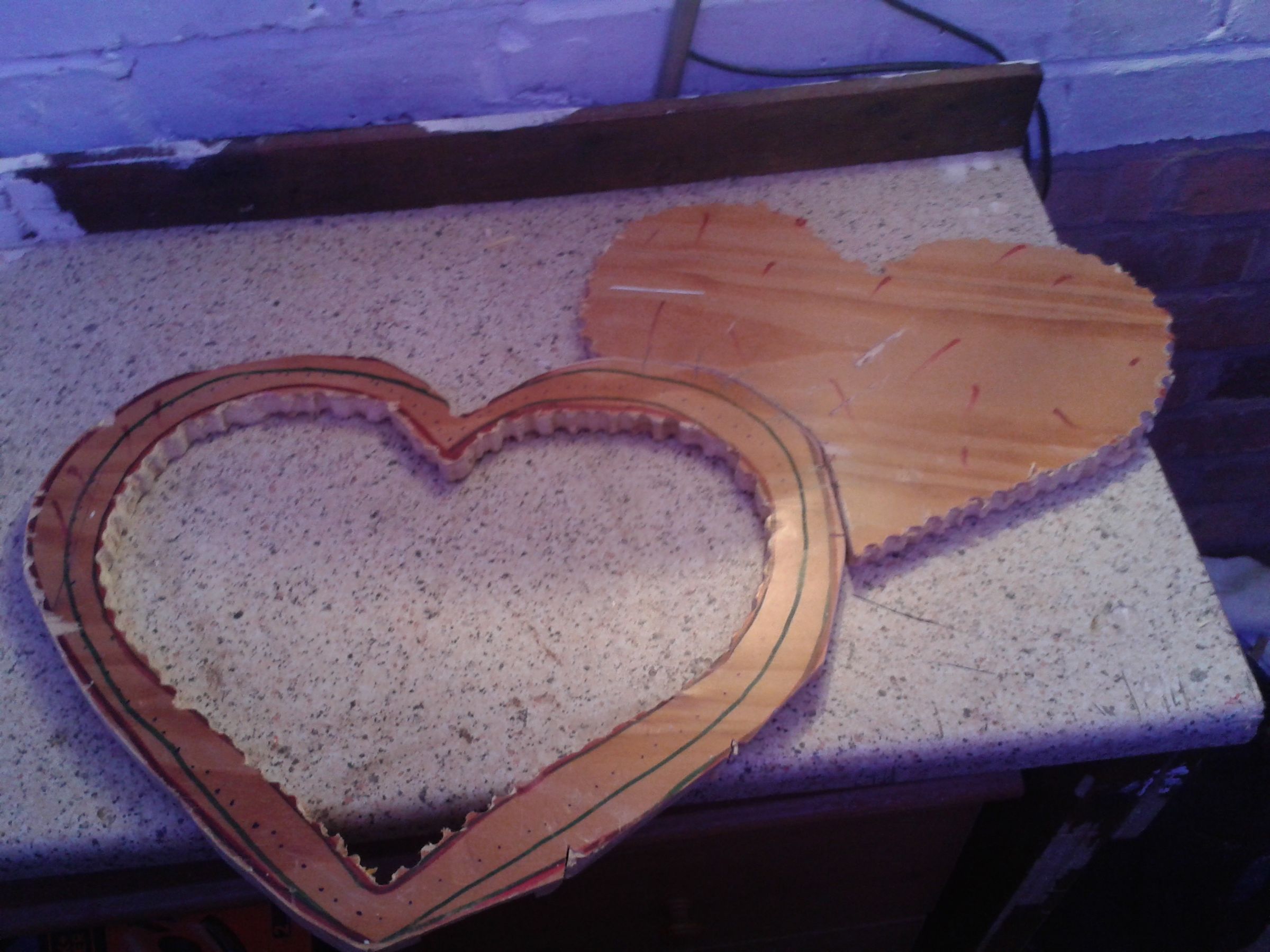 Heart Notice / Picture Board With LED's : 11 Steps (with Pictures ...