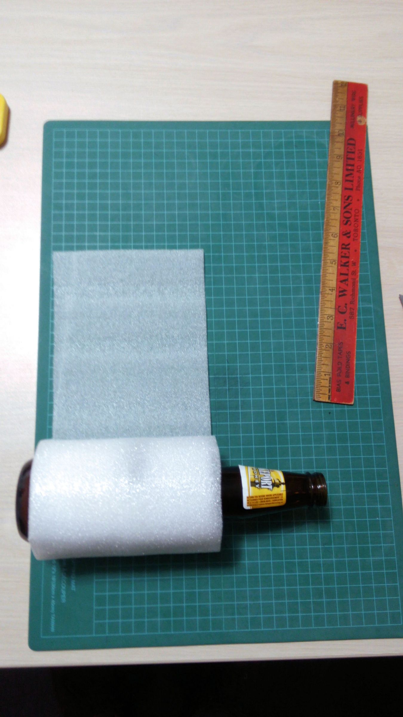 ~ Duct Tape Beer Cozy ~ : 3 Steps - Instructables