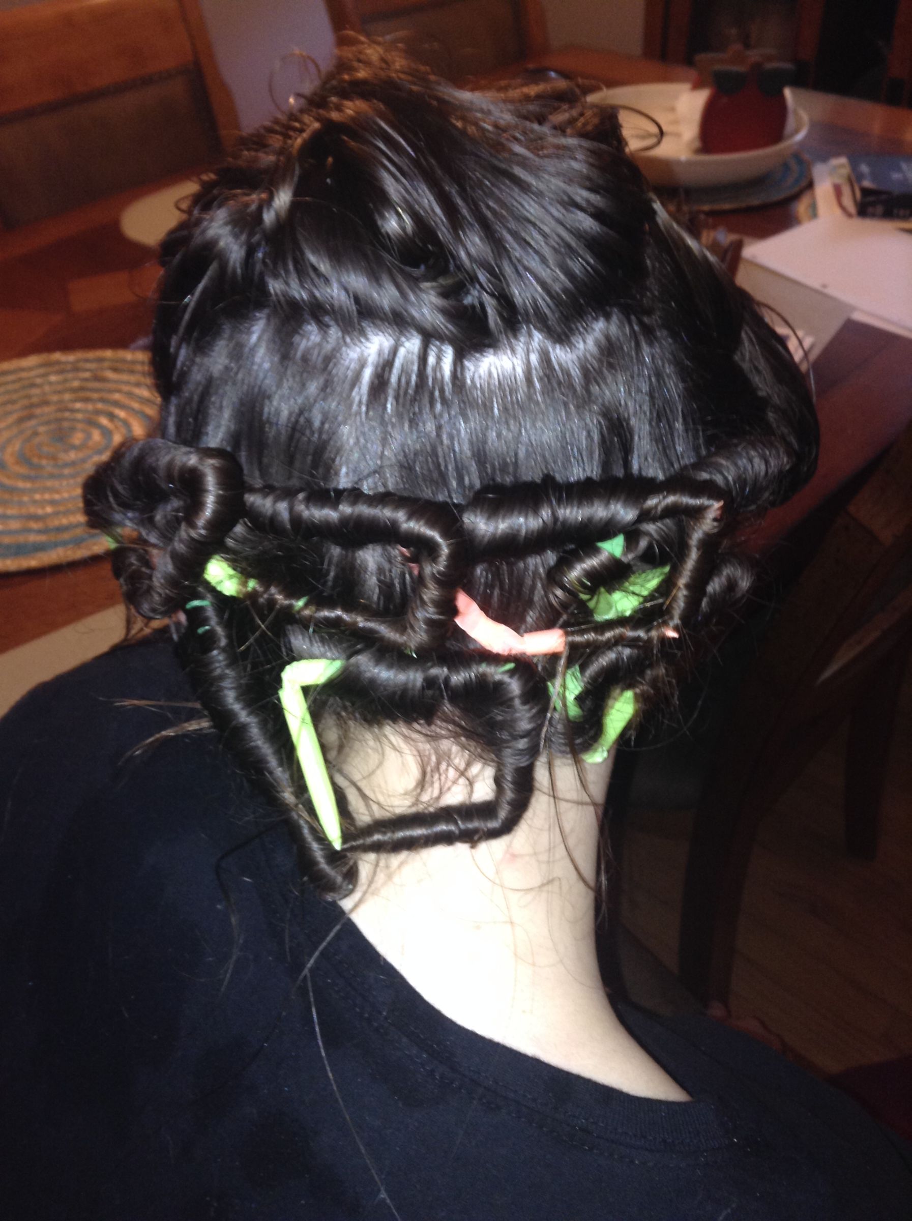 Spectacular Curls Using Straws! : 6 Steps (with Pictures) - Instructables