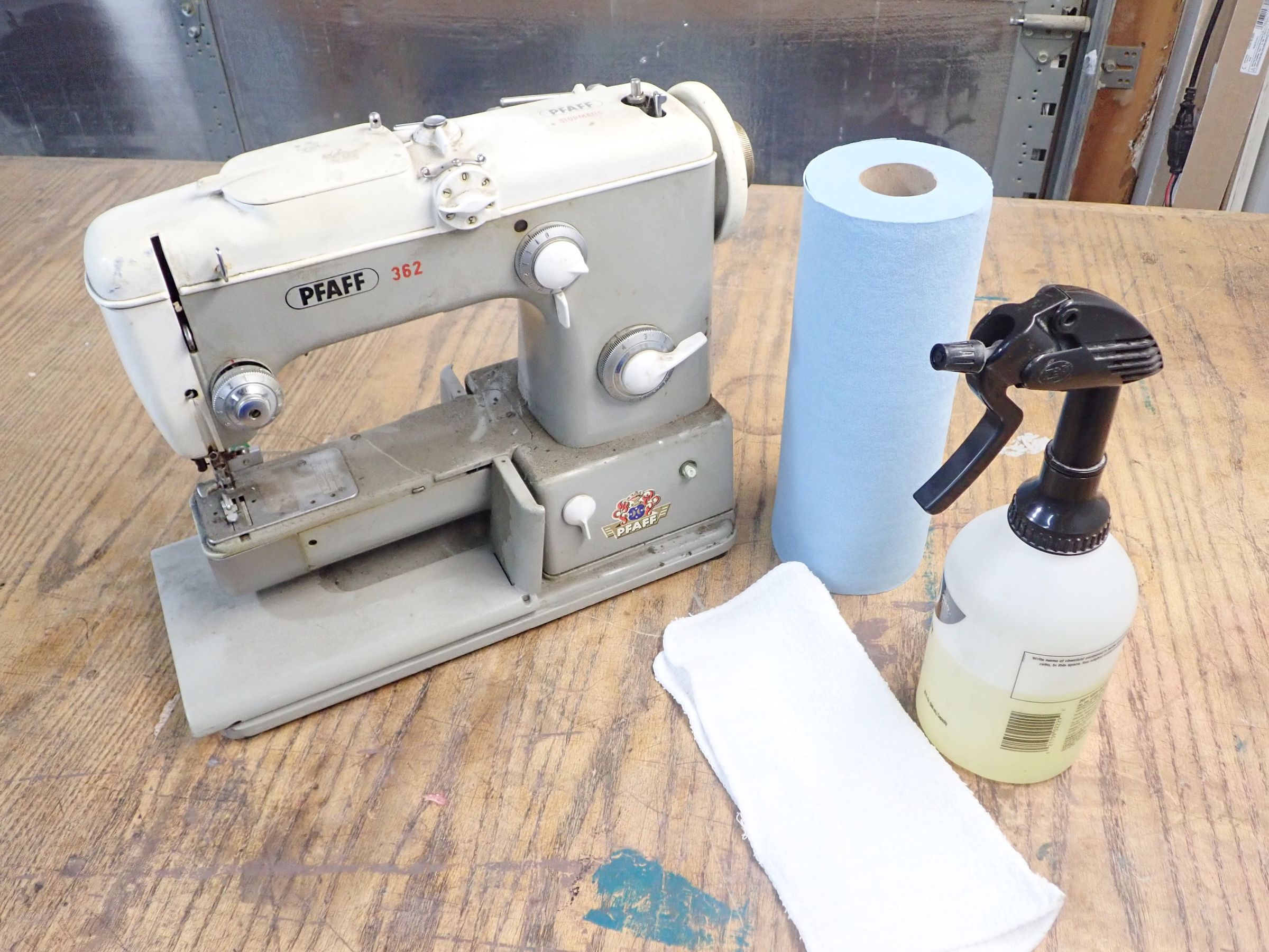 How to Make a Sewing Machine Tractor : 21 Steps (with Pictures ...
