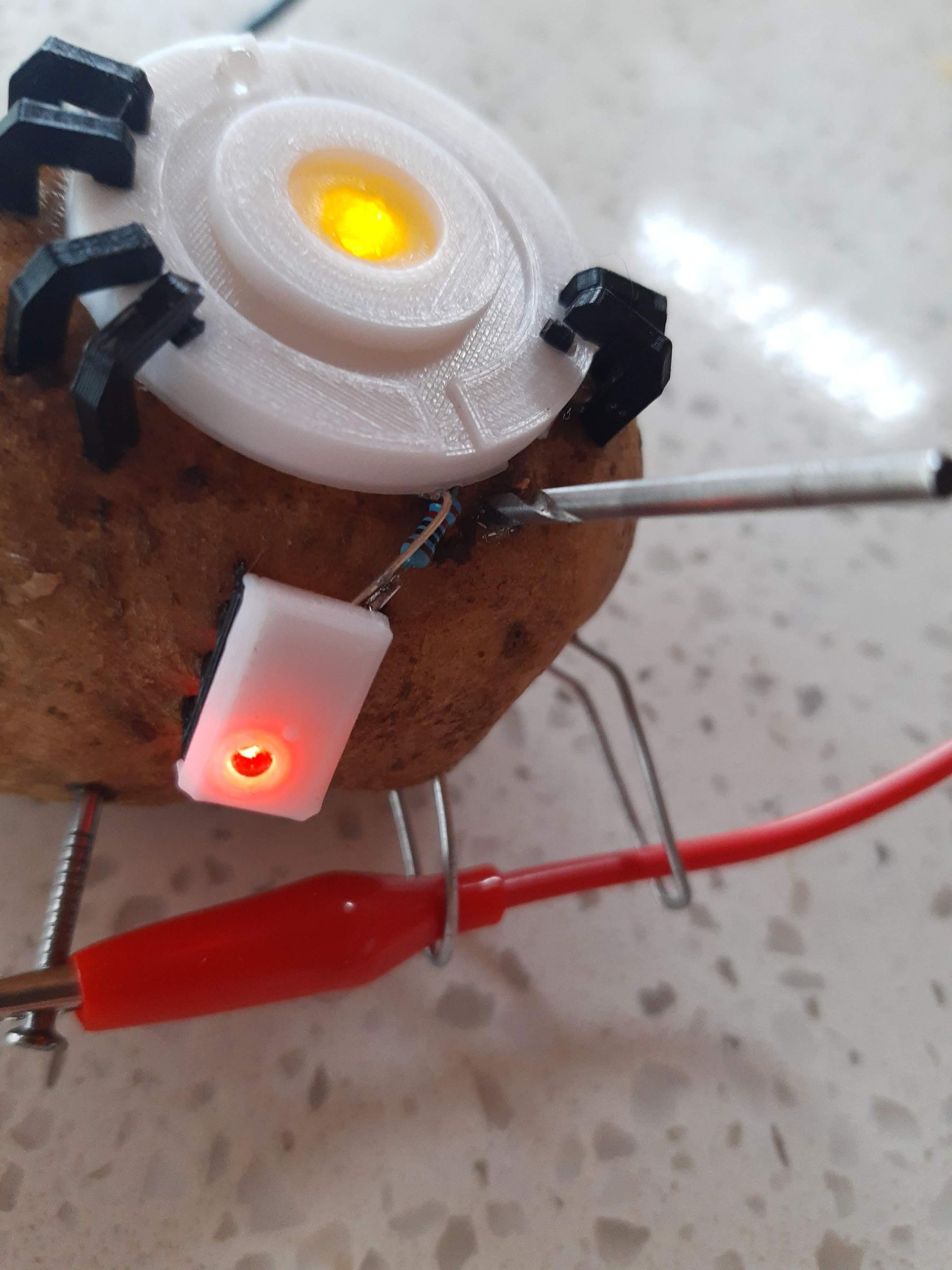 GLaDOS Potato Replica (with Lights) : 5 Steps (with Pictures ...