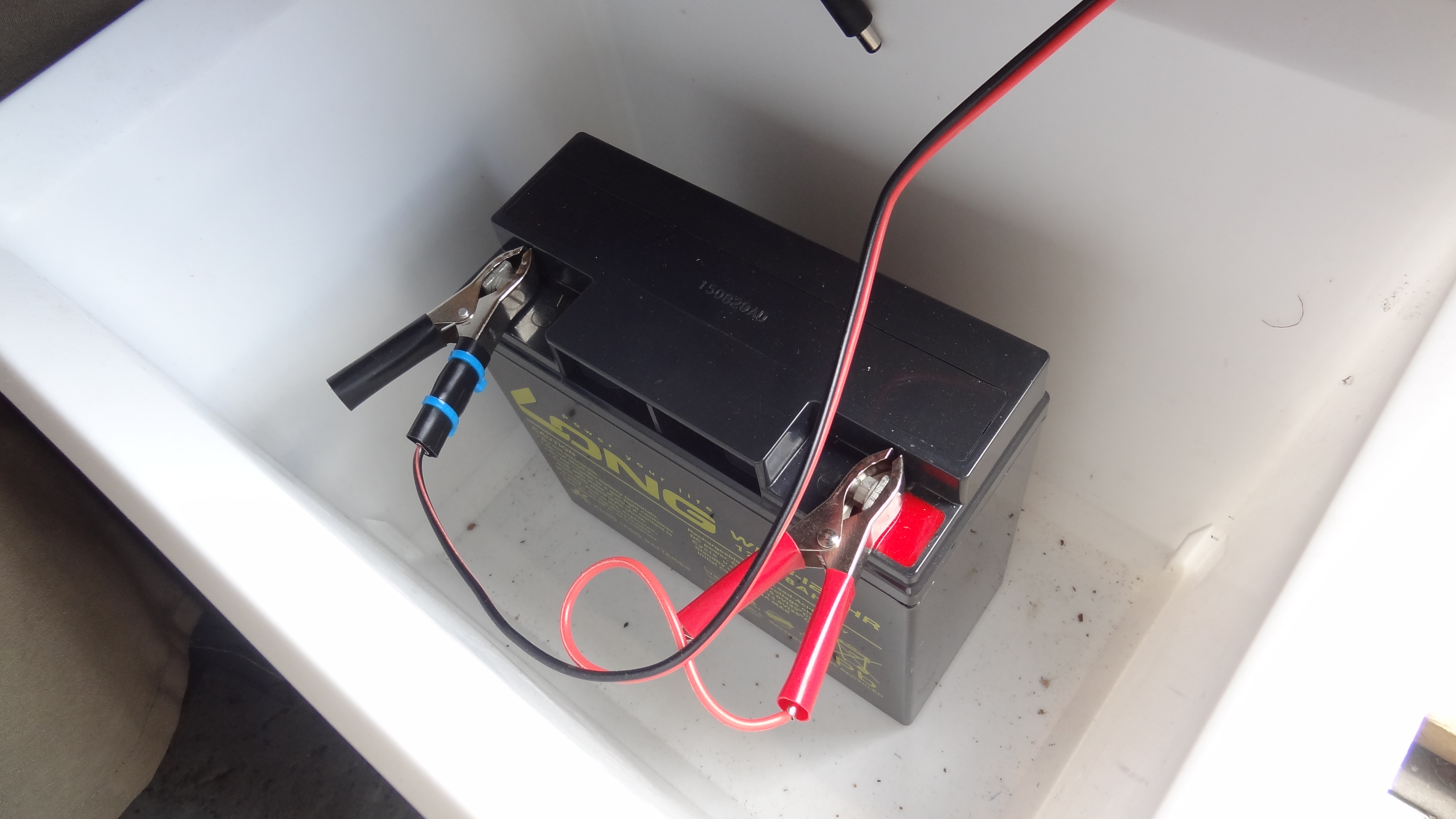 Solar Powered LiPo Charging Station : 7 Steps (with Pictures ...