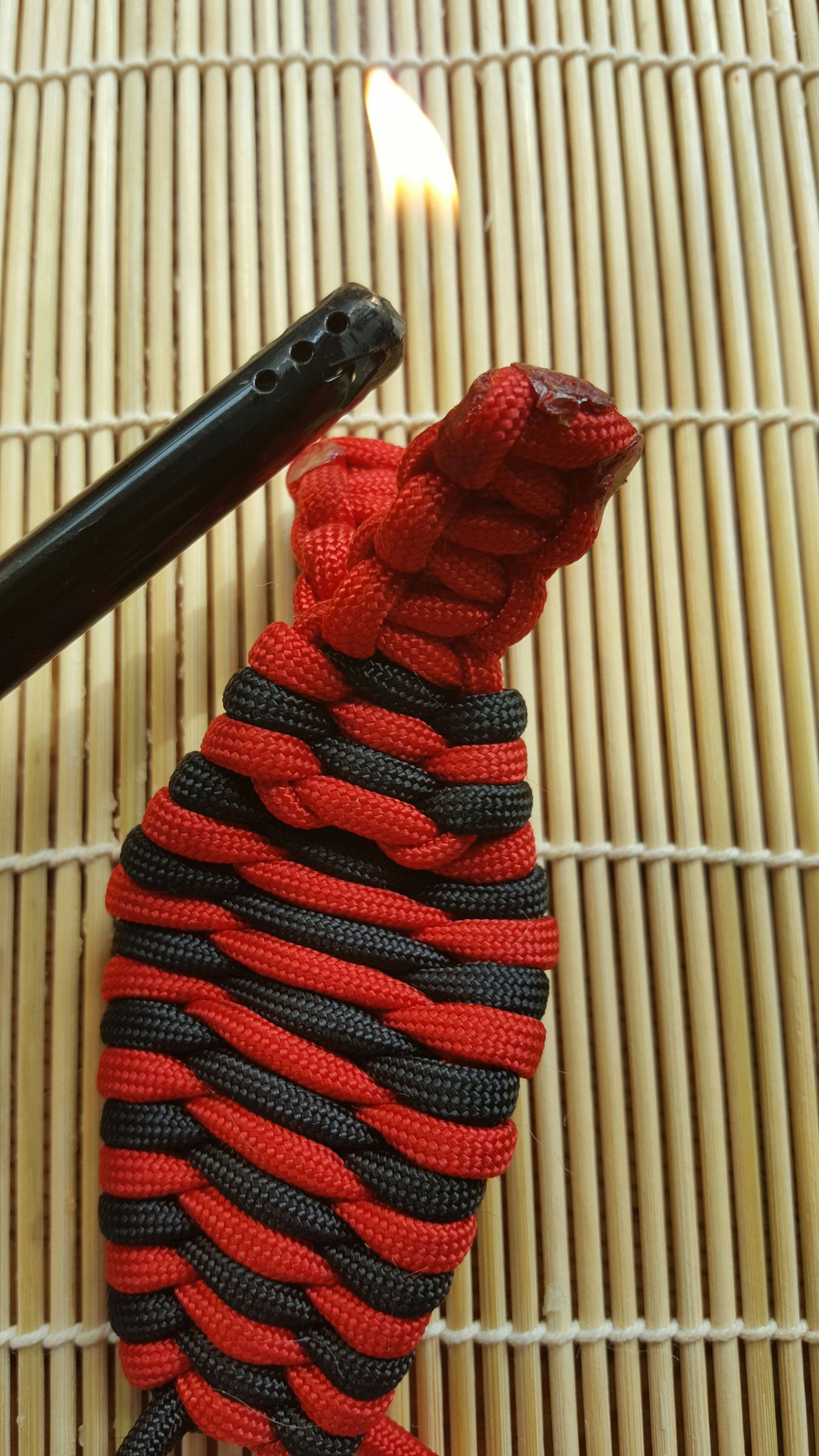 Paracord Snake : 10 Steps (with Pictures) - Instructables