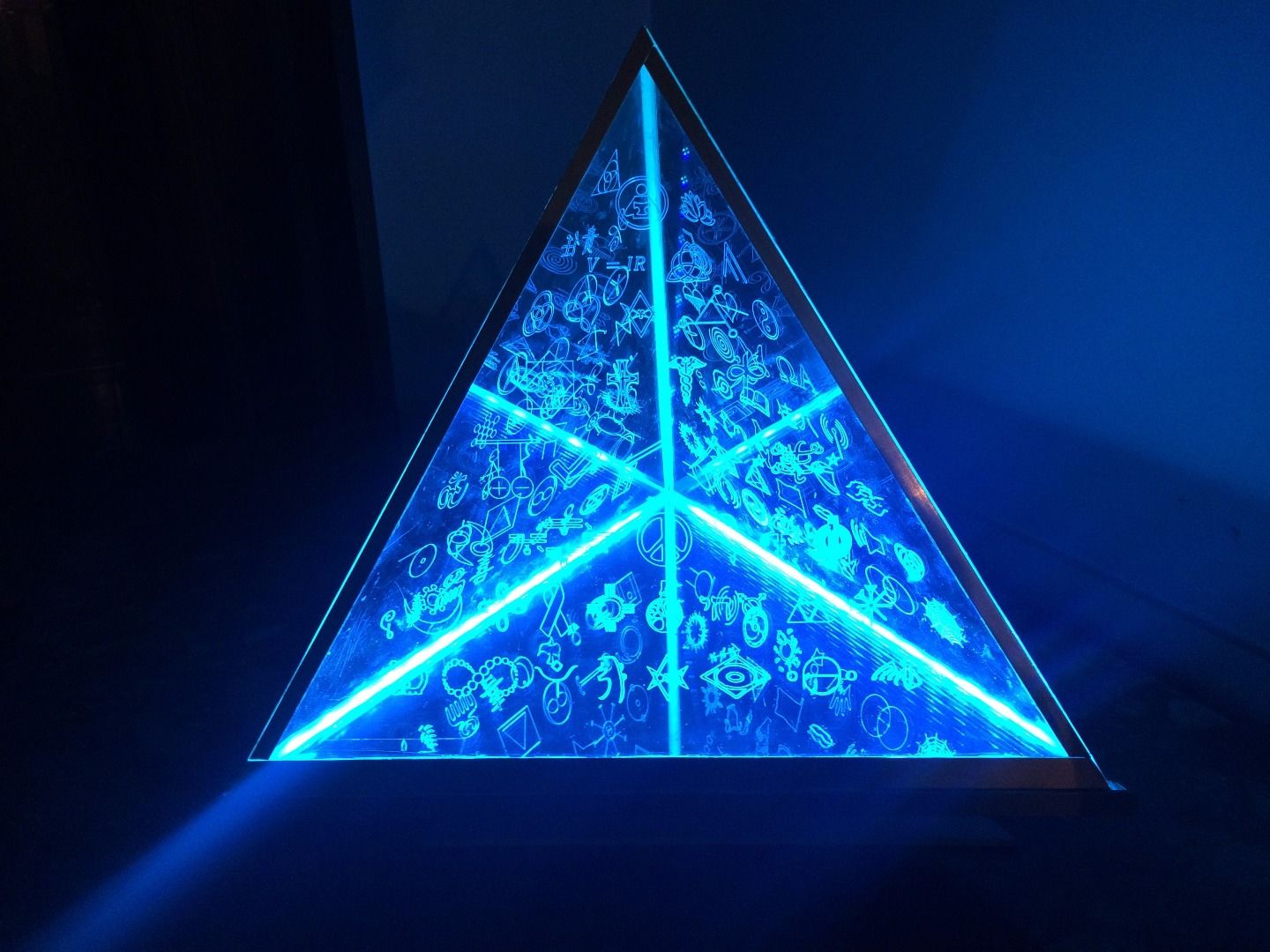 Floating Pyramid Lamp With 108 Spiritual Symbols : 17 Steps (with ...