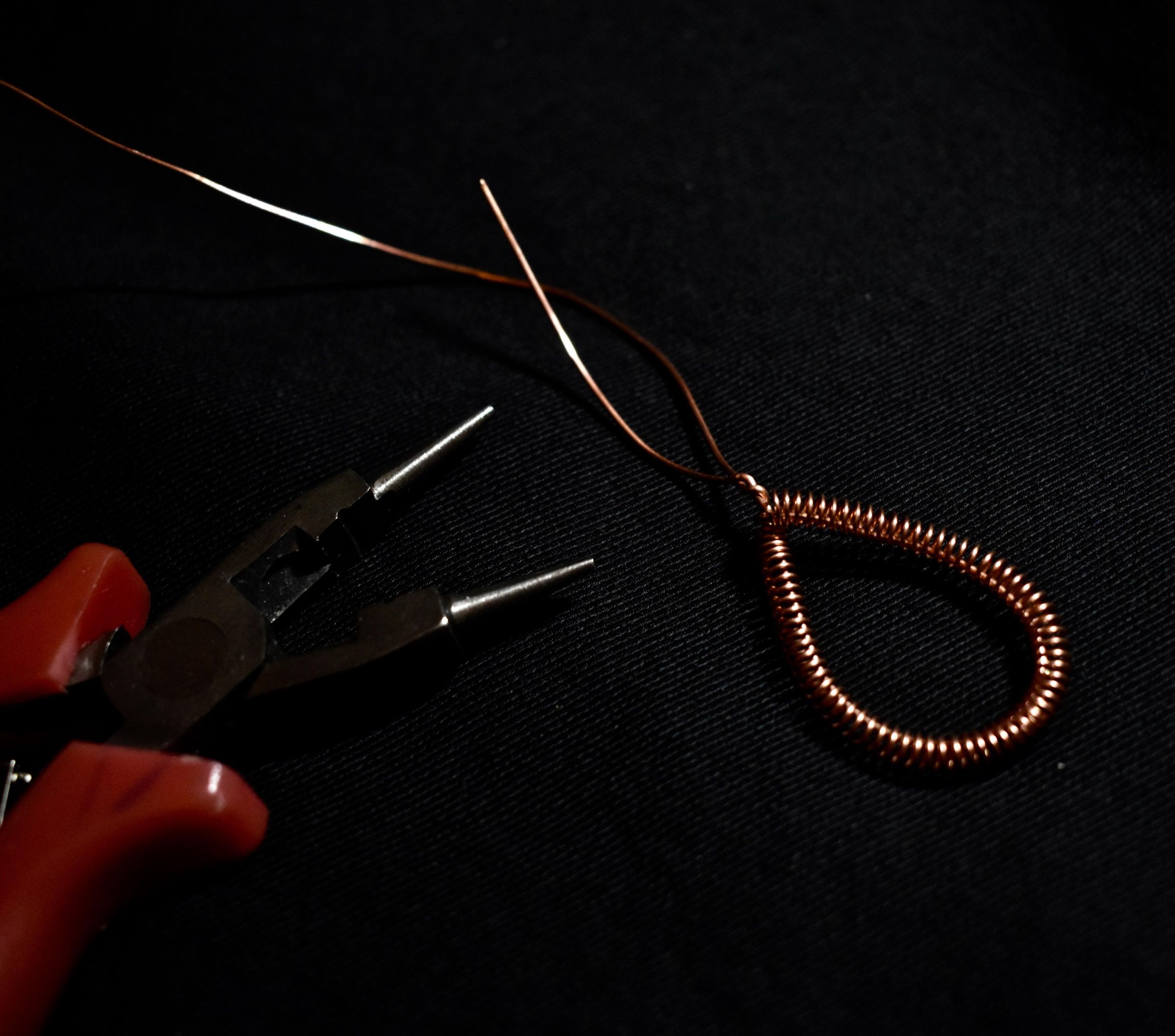 Thread Earrings : 11 Steps (with Pictures) - Instructables