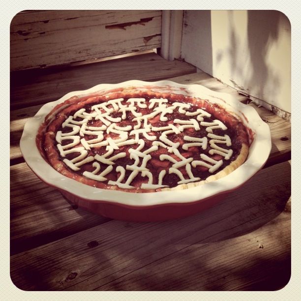 Strawberry Balsamic Pi Pie - Instructables
