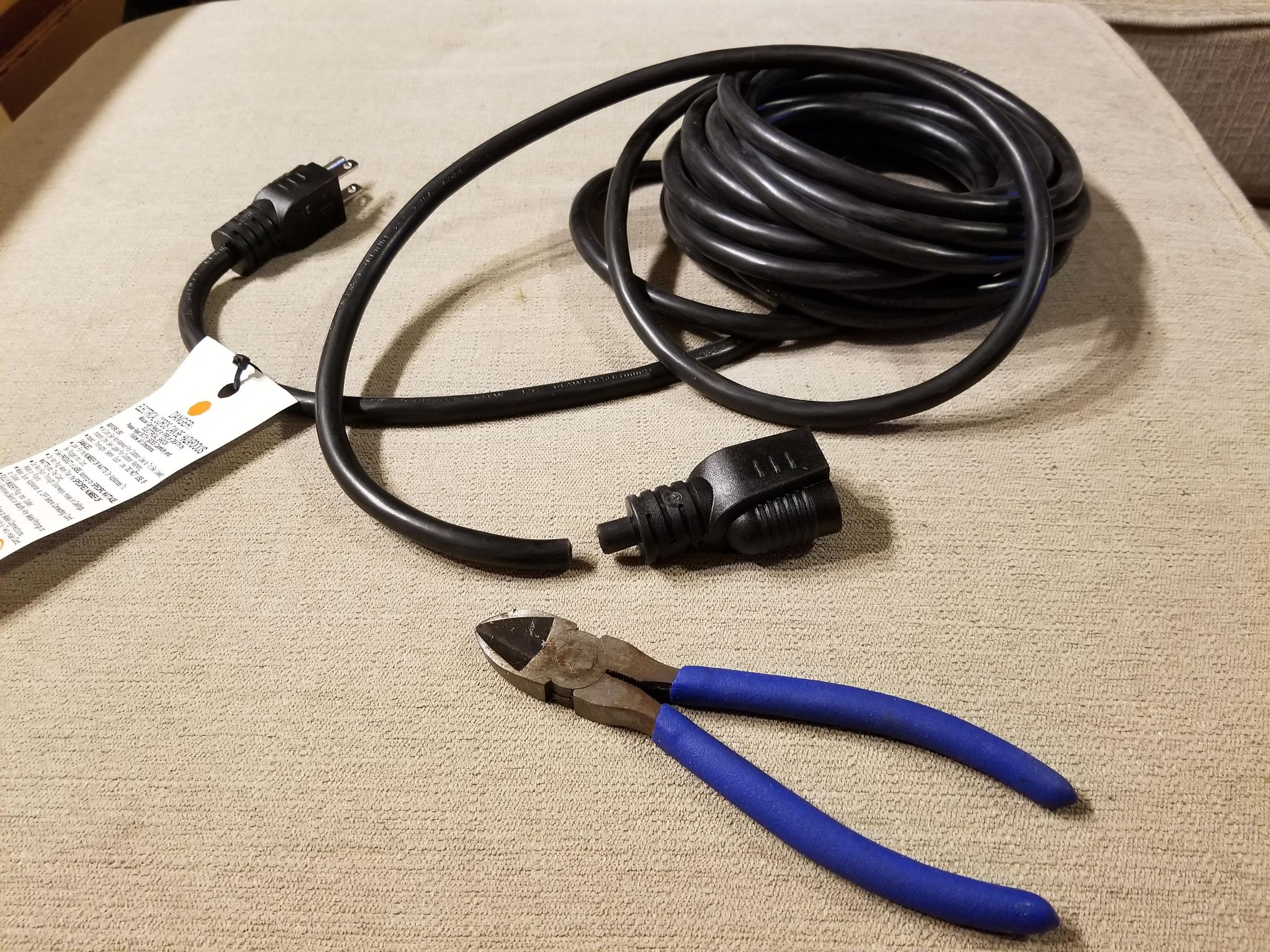 Couch Hack for Your Cat : 14 Steps (with Pictures) - Instructables