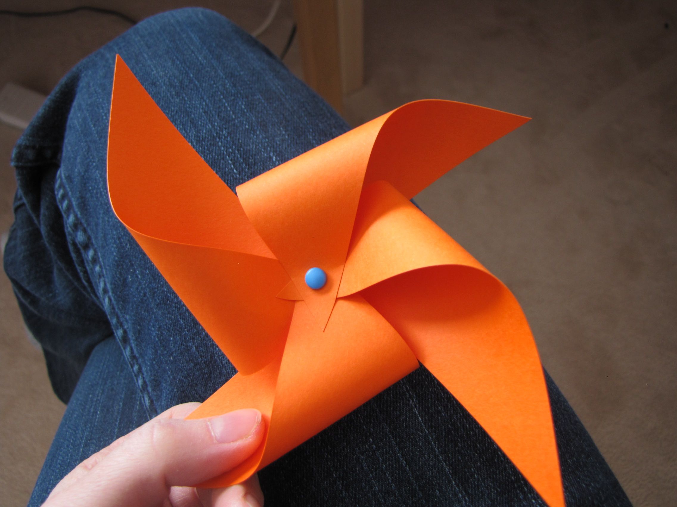 Easy Breezy Pinwheel Light : 6 Steps (with Pictures) - Instructables