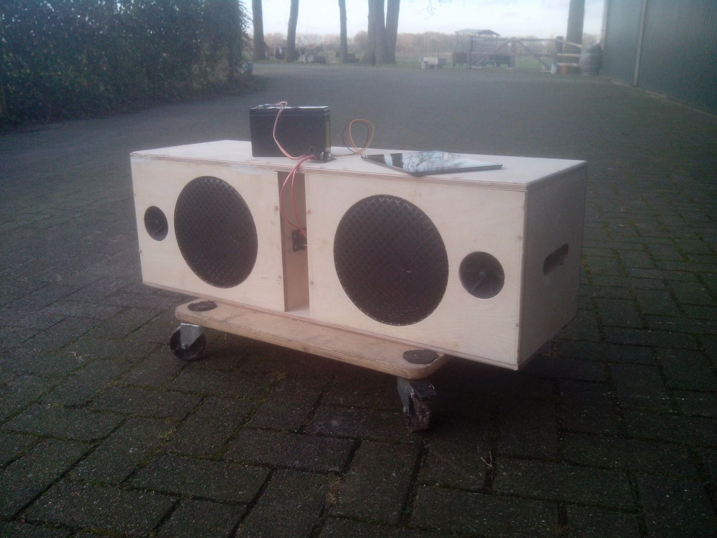 The Boominator: 360° of 115dB Music : 8 Steps (with Pictures ...