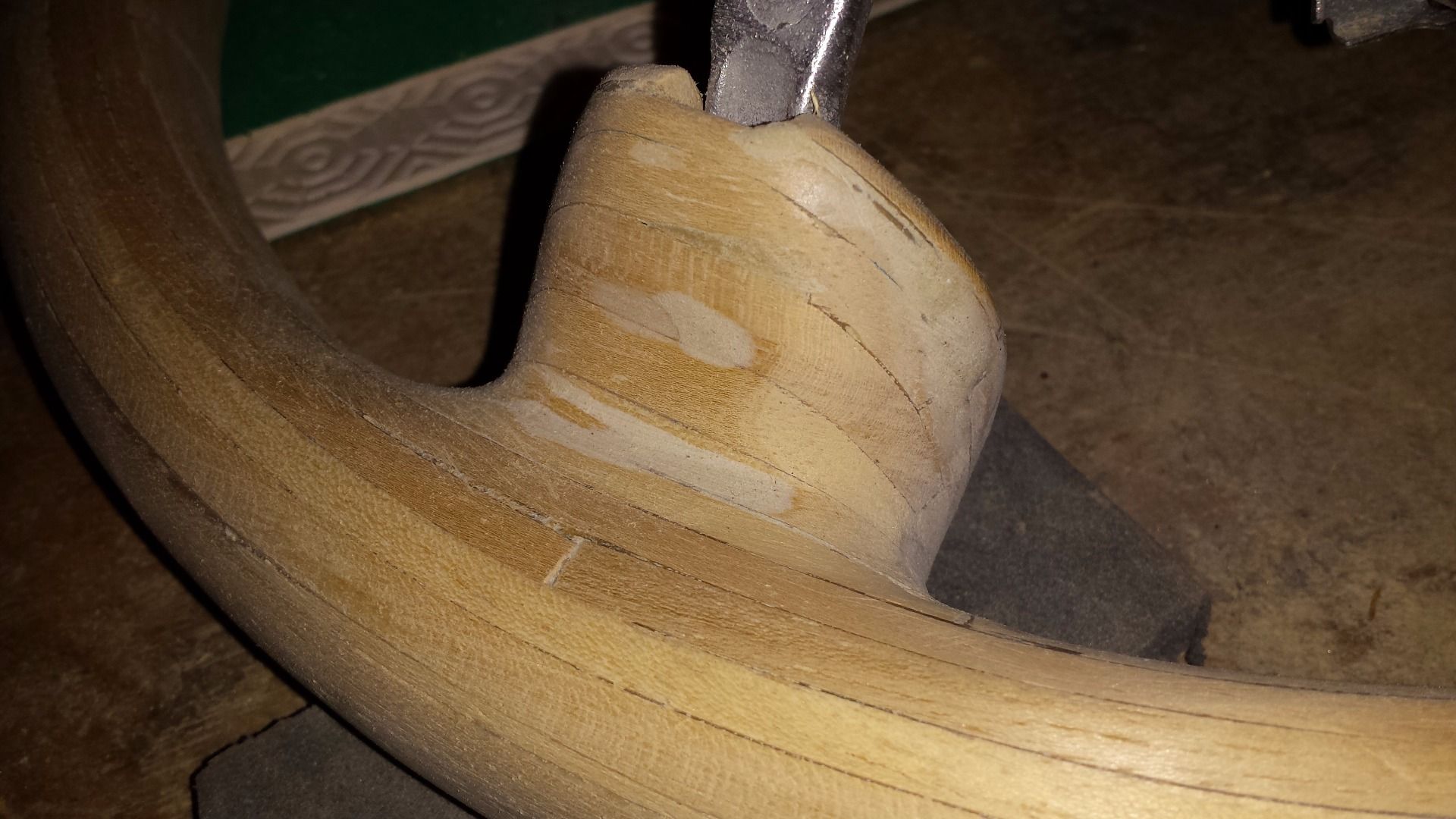 Rebuild a Steering Wheel With Wood : 15 Steps (with Pictures ...