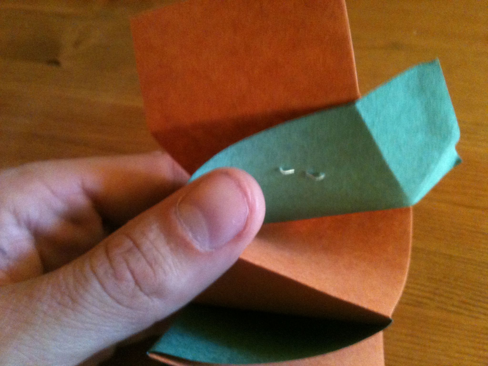 Simple Springy Paper Chain - Instructables